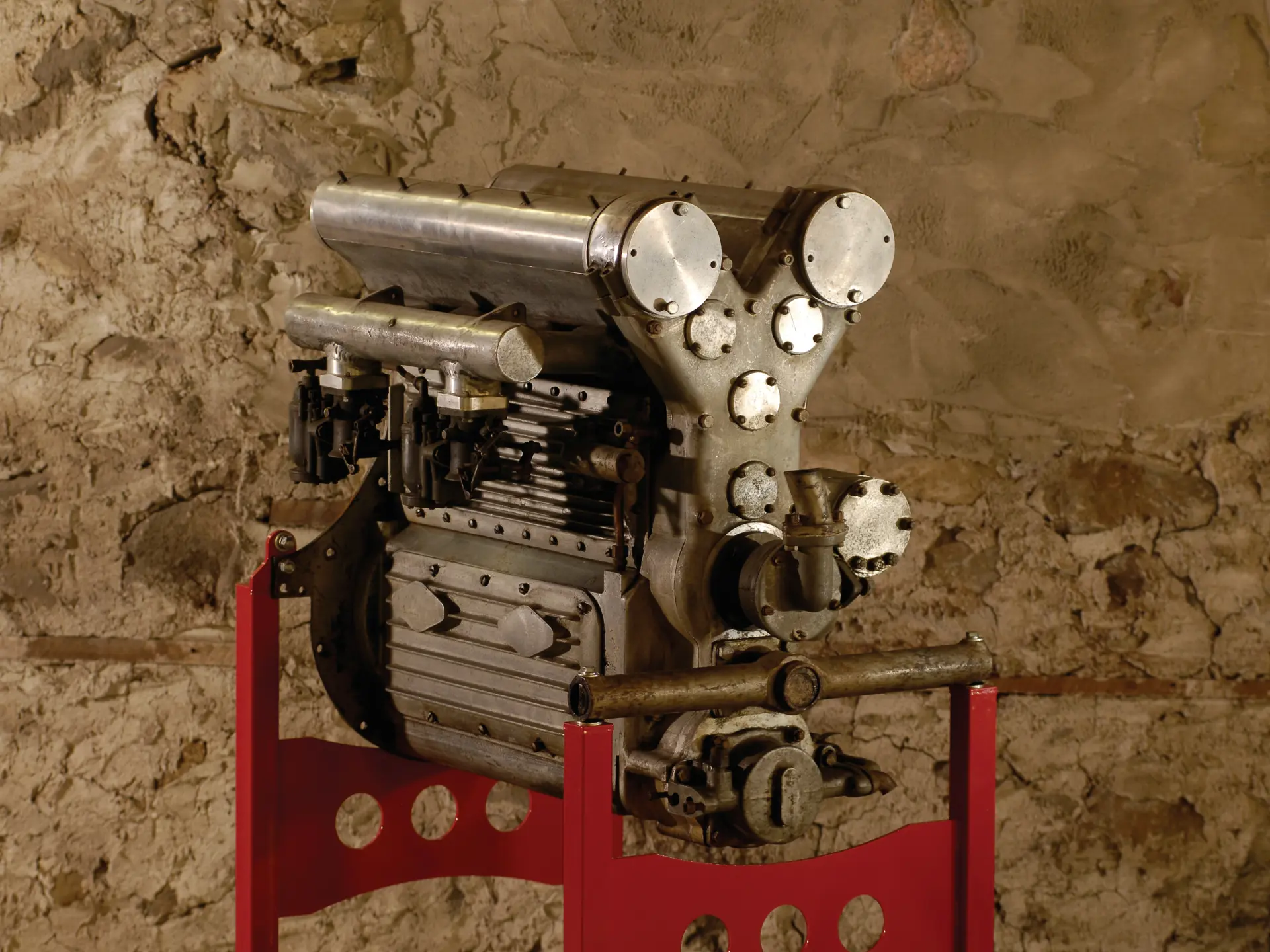 1939 Clemons DOHC 16-Valve 236 cu. in. Four-Cylinder Engine | Monterey ...