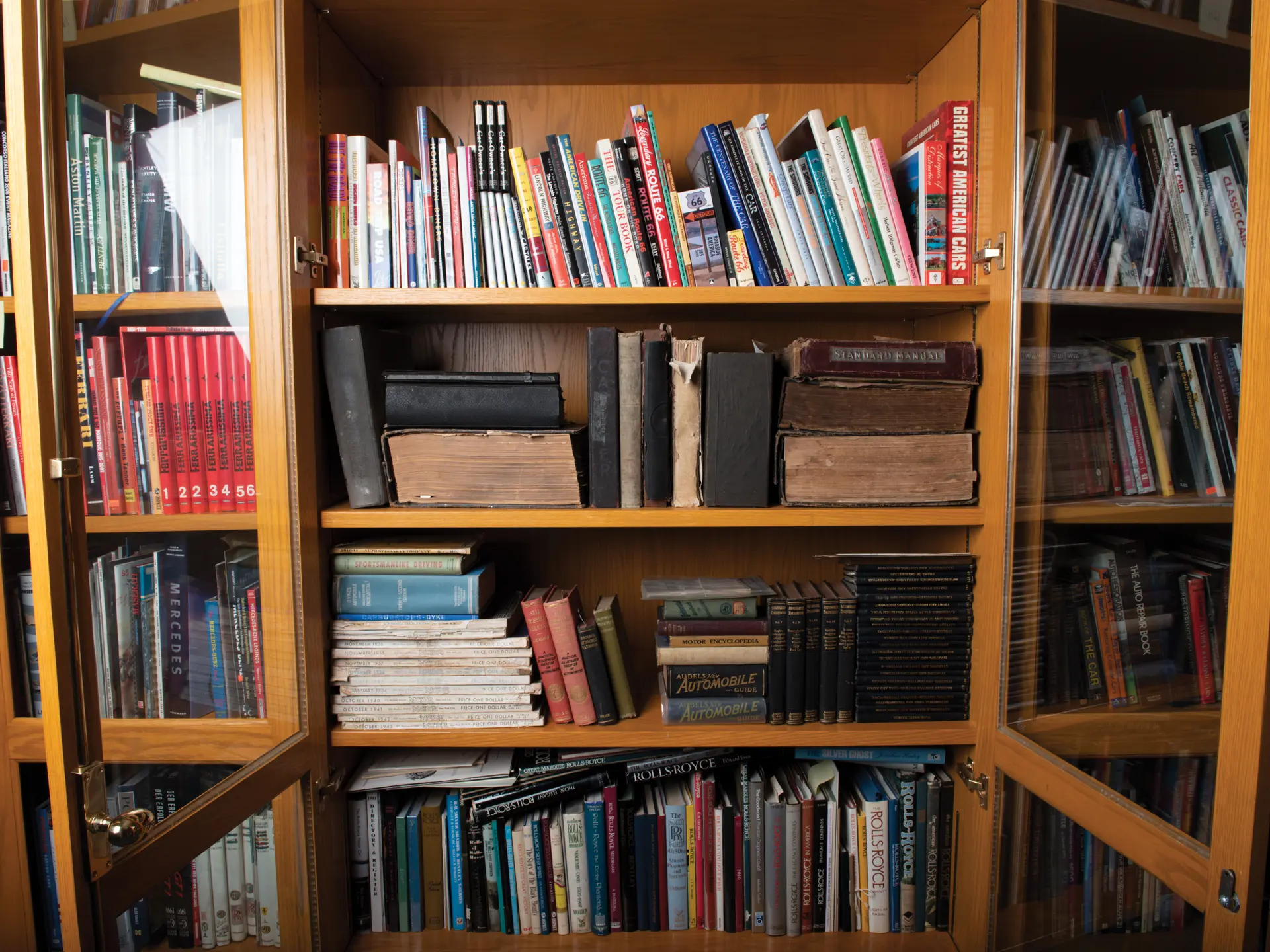 Vintage Motoring Books | The Guyton Collection | RM Sotheby's
