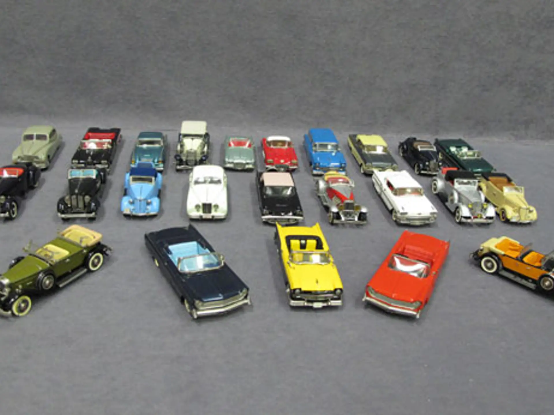 Twenty-Four (24) 1/43 Scale Assorted Mini Marque Model Cars | Auburn ...