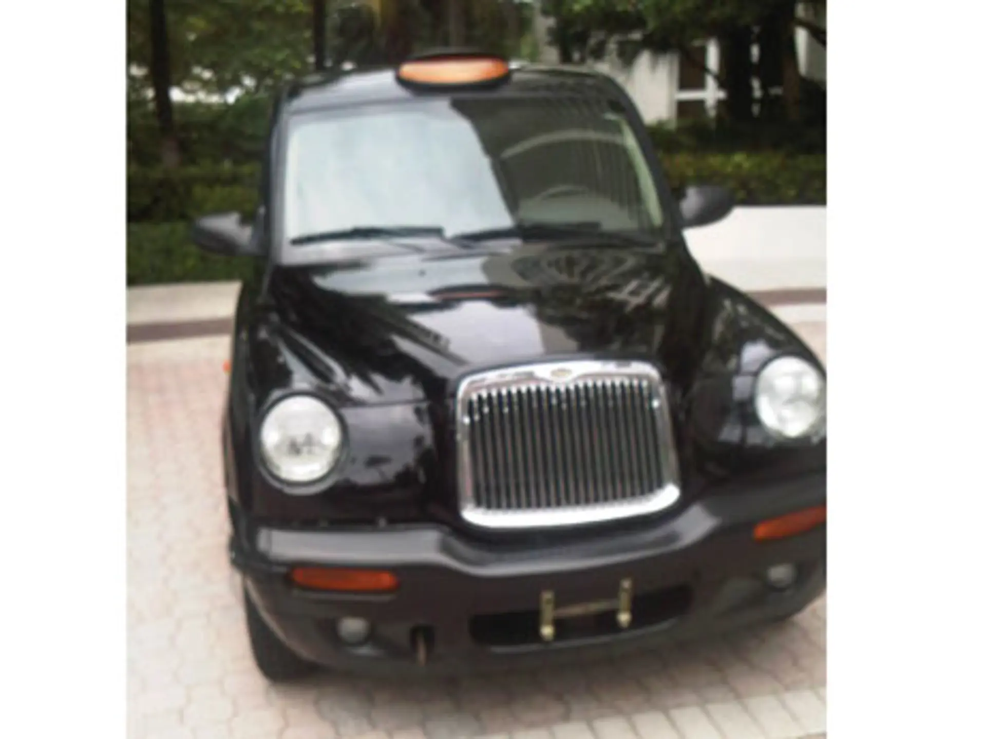 2004 London Taxi TX2 | Fort Lauderdale 2013 | RM Sotheby's