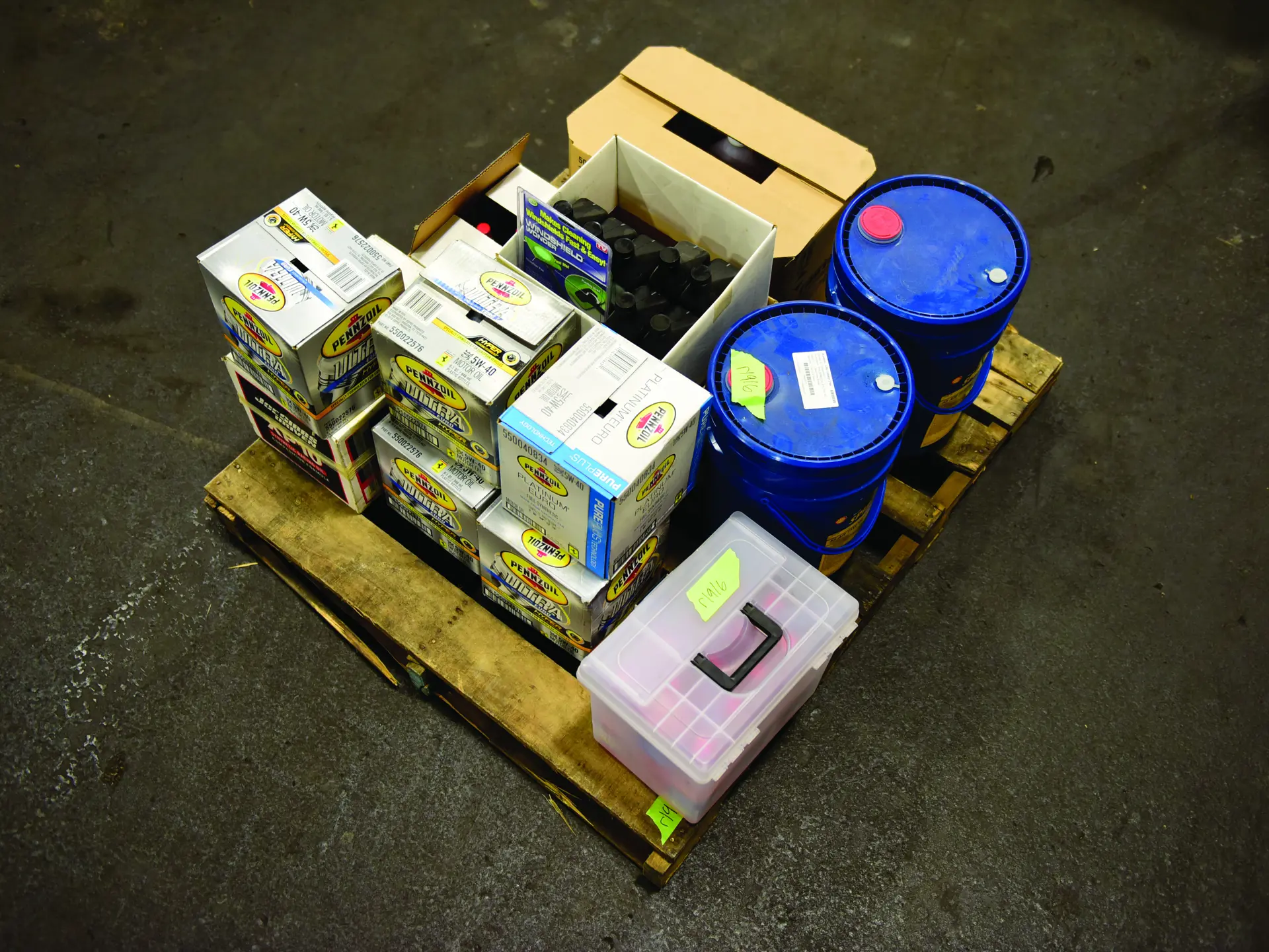 Assorted Lubricants | Auburn Spring 2017 | RM Sotheby's
