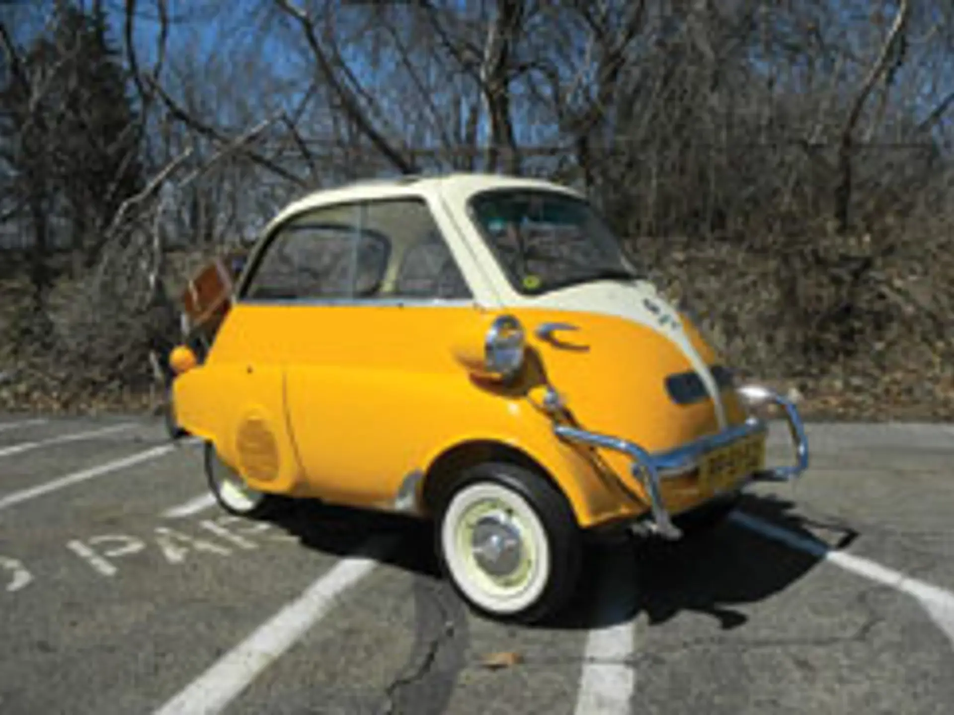 1959 BMW Isetta 300 | Auburn Spring 2014 | RM Sotheby's