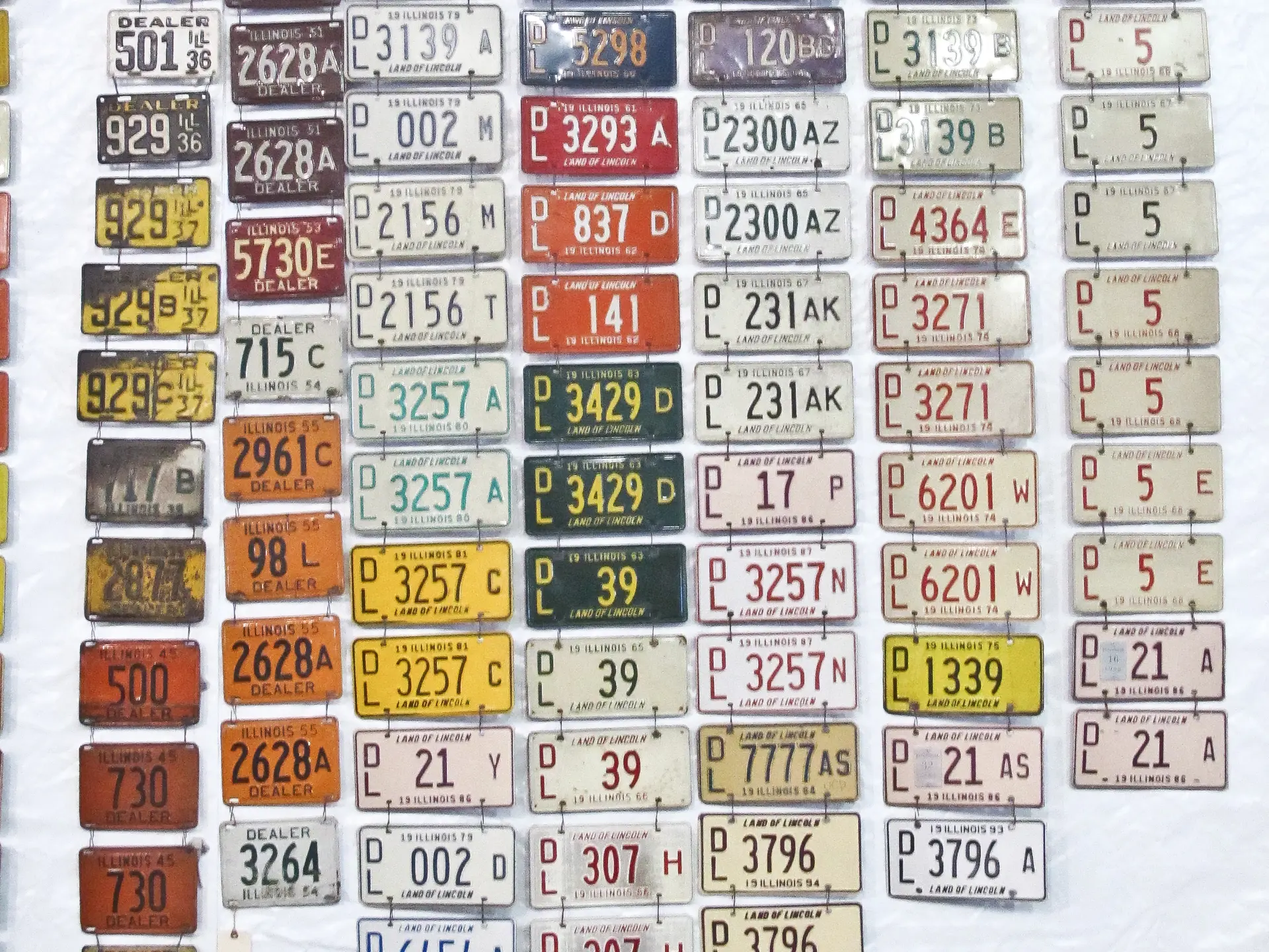 Illinois Pre-War Dealer Plates | The Lee Roy Hartung Collection | RM ...