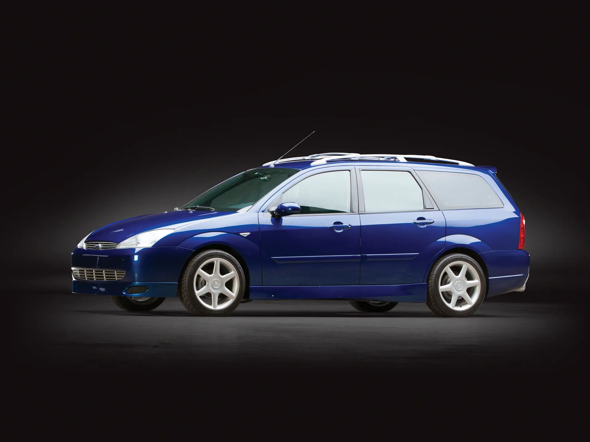 2000 Ford Focus Wagon Kona Concept | Sam Pack Collection | RM Sotheby's