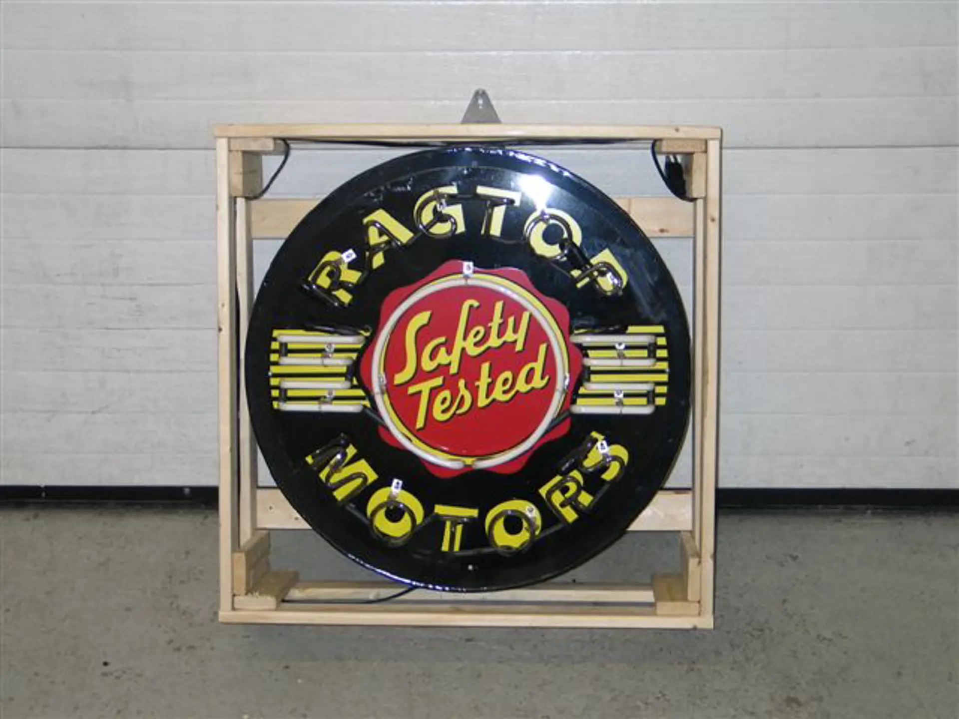 RAG TOPS Neon Sign. | The Florida Collector Car Auction 2006 | RM Sotheby's