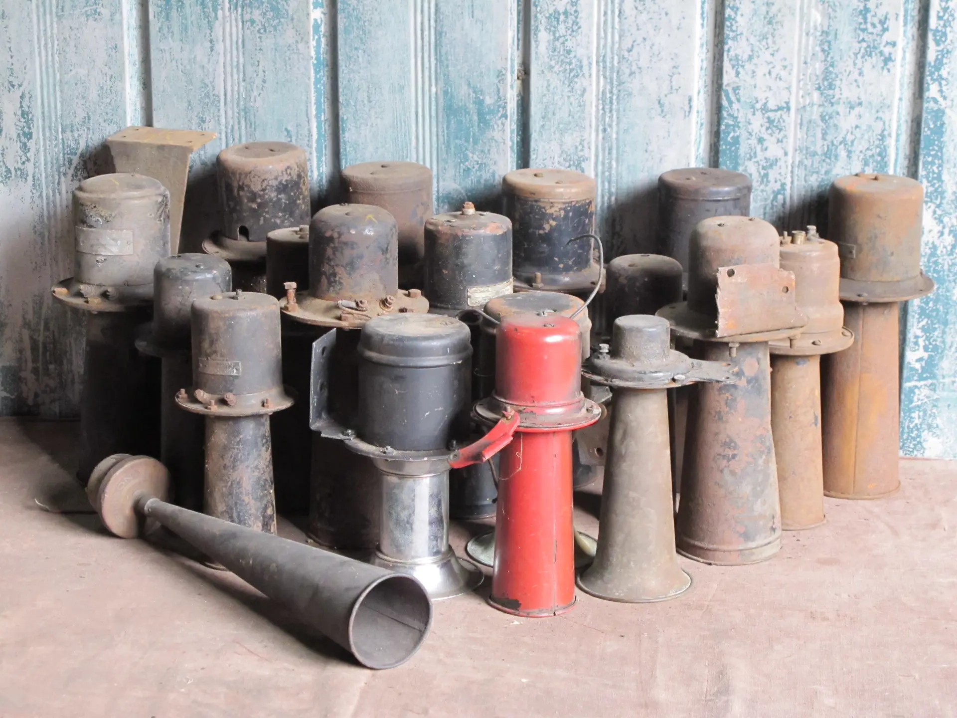 Antique Car Horns | The Lee Roy Hartung Collection | RM Sotheby's