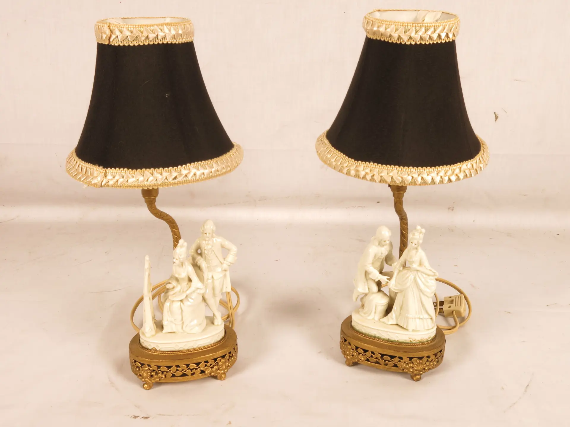 Victorian Matching Lamps (4" X 3" X 10") | Auburn Fall 2013 | RM Sotheby's