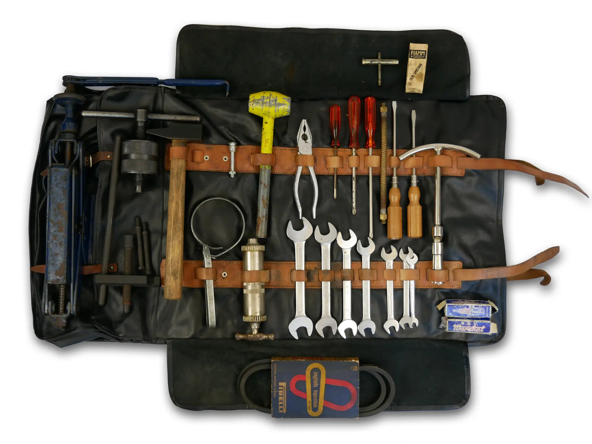 Ferrari 275 GTB/GTS Tool Kit | London 2020 | RM Sotheby's