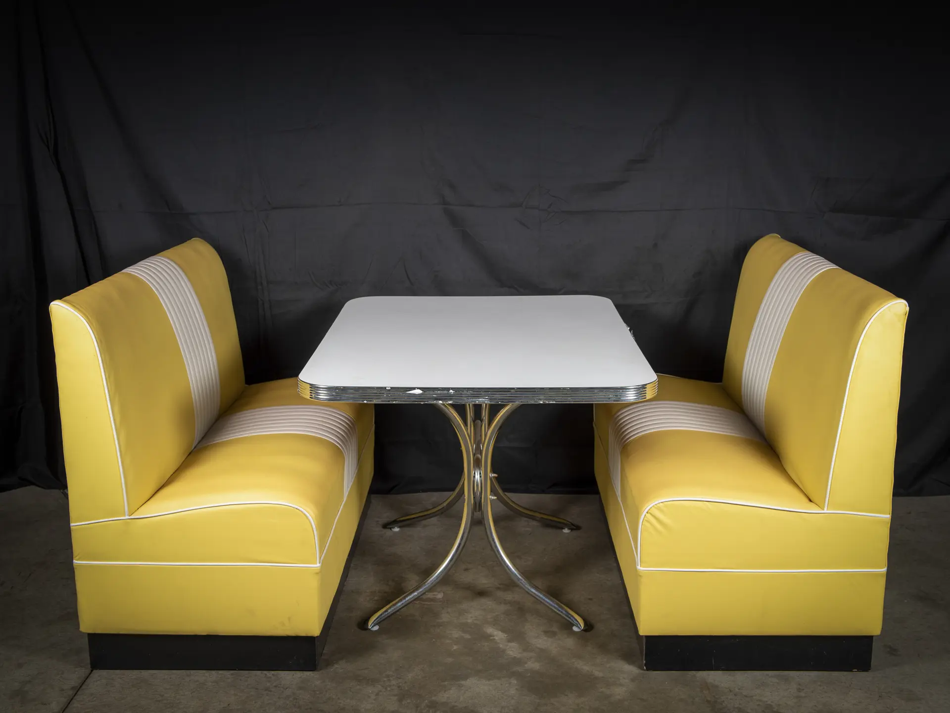 Dinner Booth with Table | Open Roads, December 2021 | RM Sotheby's