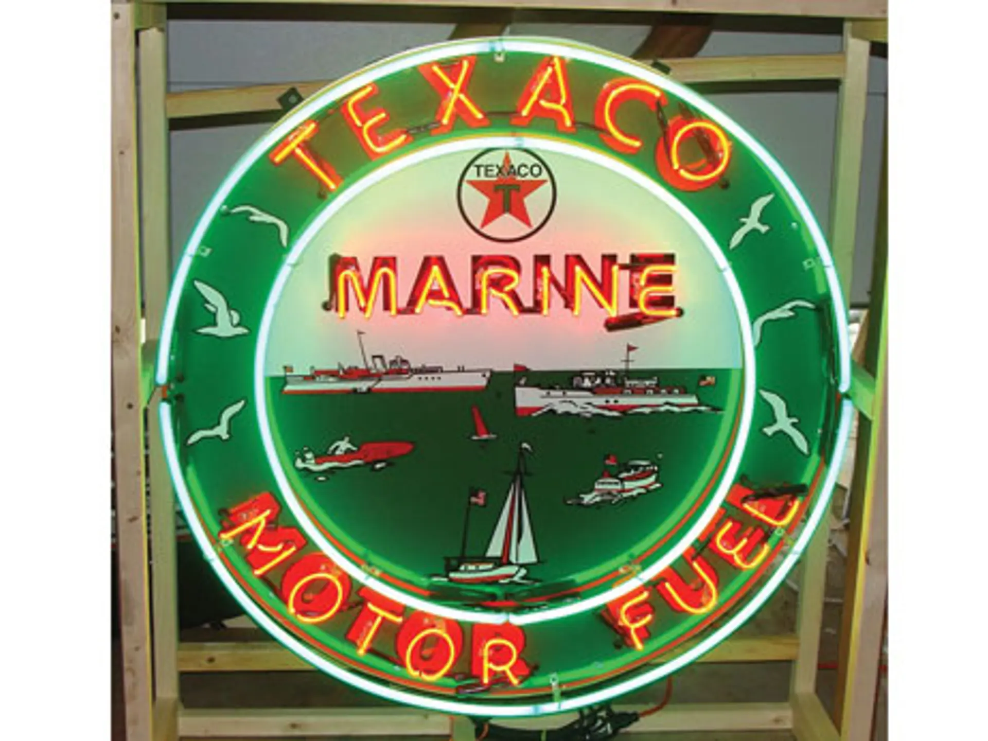 Texaco Marine Neon Sign ( 40 inches round) | Auburn Fall 2013 | RM ...