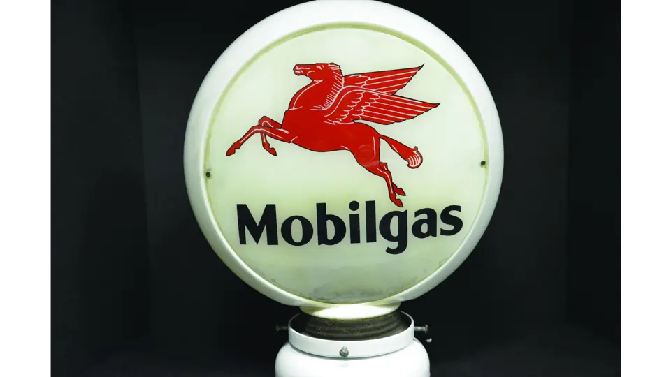 Original Mobilgas gas globe | Auburn Fall 2016 | RM Sotheby's