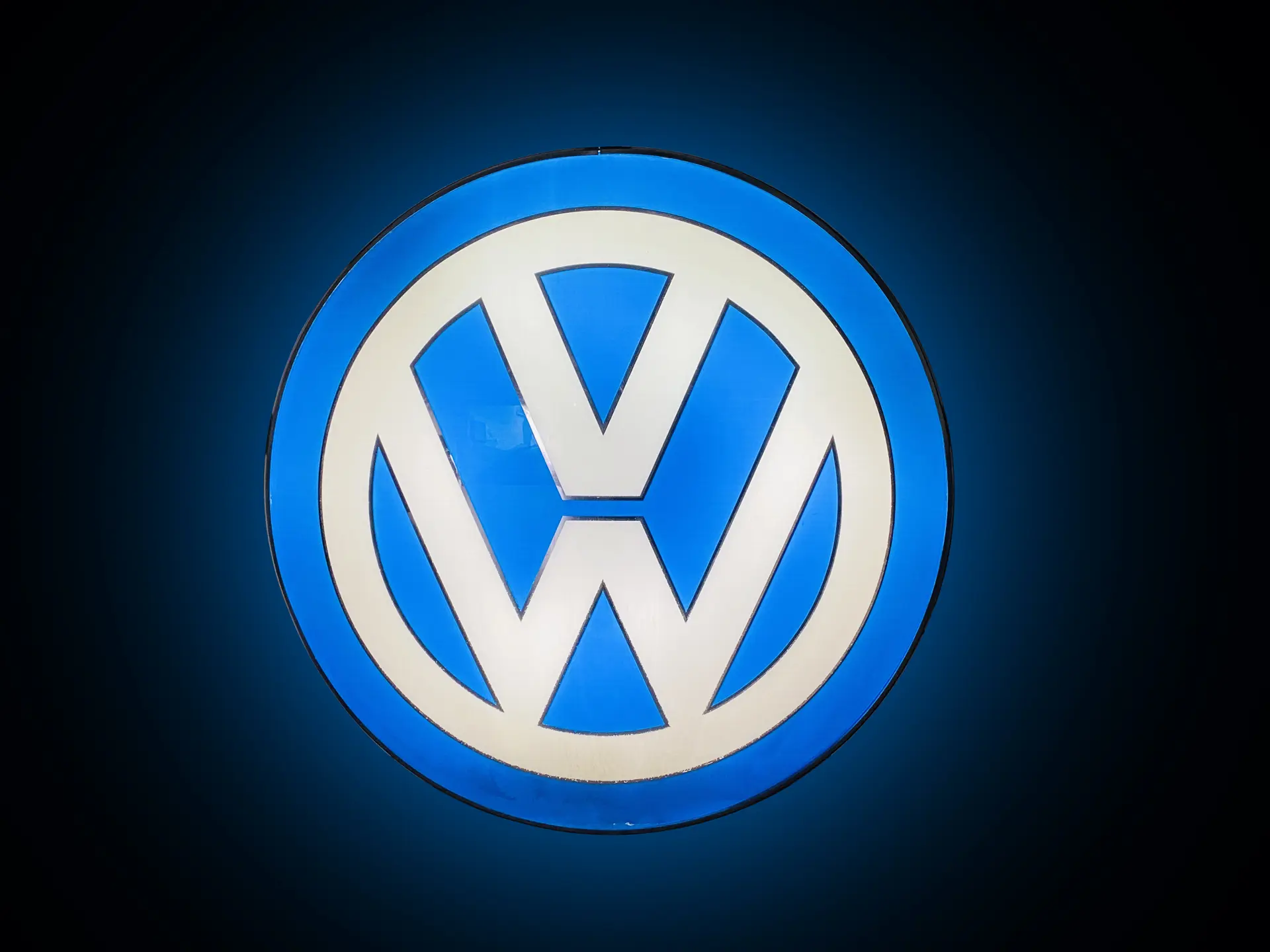 Volkswagen Illuminated Dealership Sign, ca. 1990s | The European Sale ...