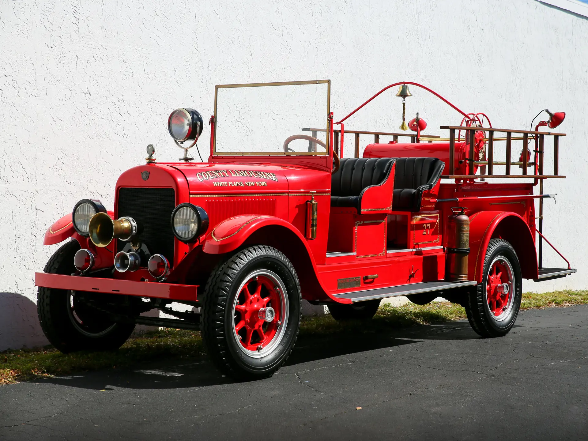 1928 REO Speed Wagon Fire Truck | Fort Lauderdale 2022 | RM Sotheby's
