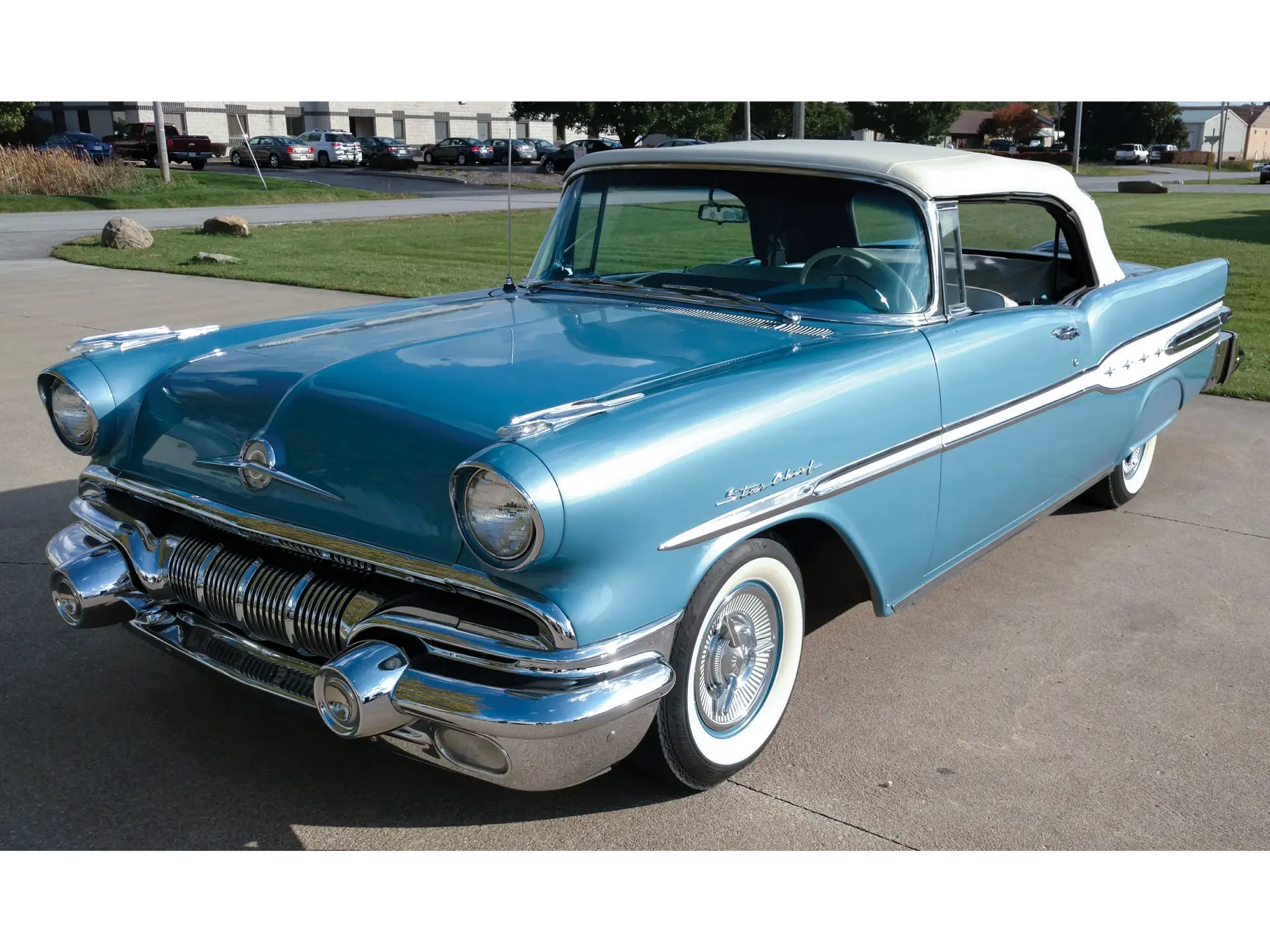 1957 Pontiac Star Chief Convertible | Auburn Spring 2018 | RM Sotheby's