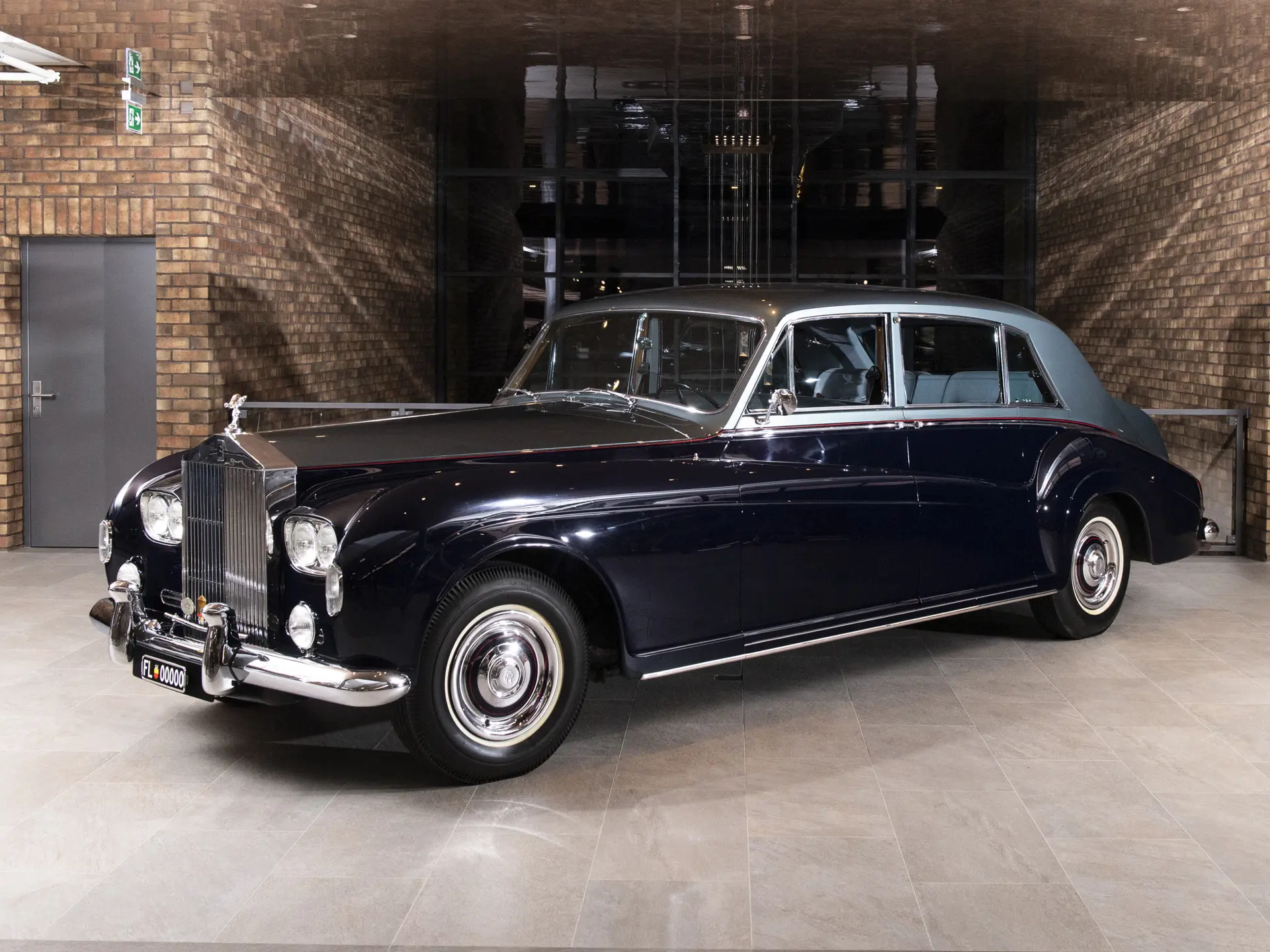 1967 Rolls-Royce Phantom V Touring Limousine by James Young | A Passion ...