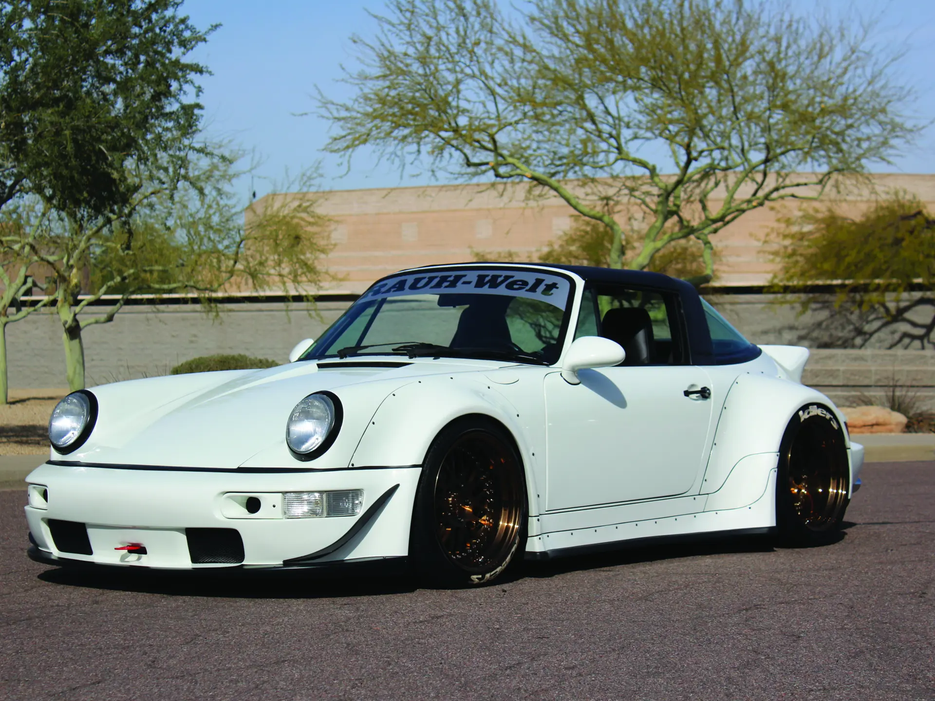 1991 Porsche 911 Carrera 2 Targa 'RWB' | Santa Monica 2017 | RM Sotheby's