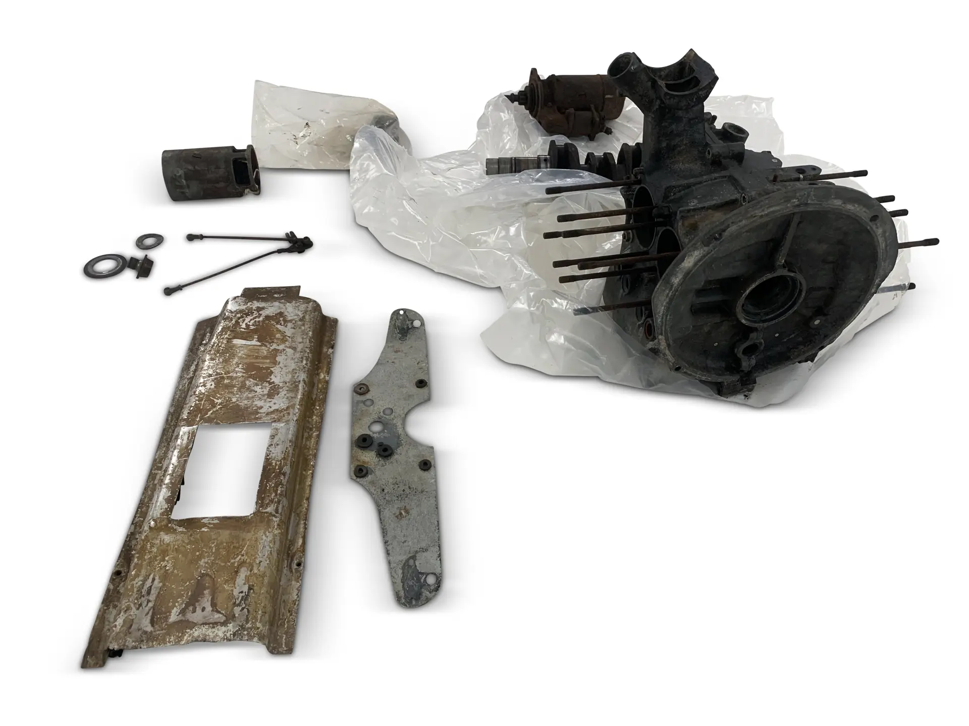 Porsche 356 Engine Case with Parts | The White Collection | Online | RM ...