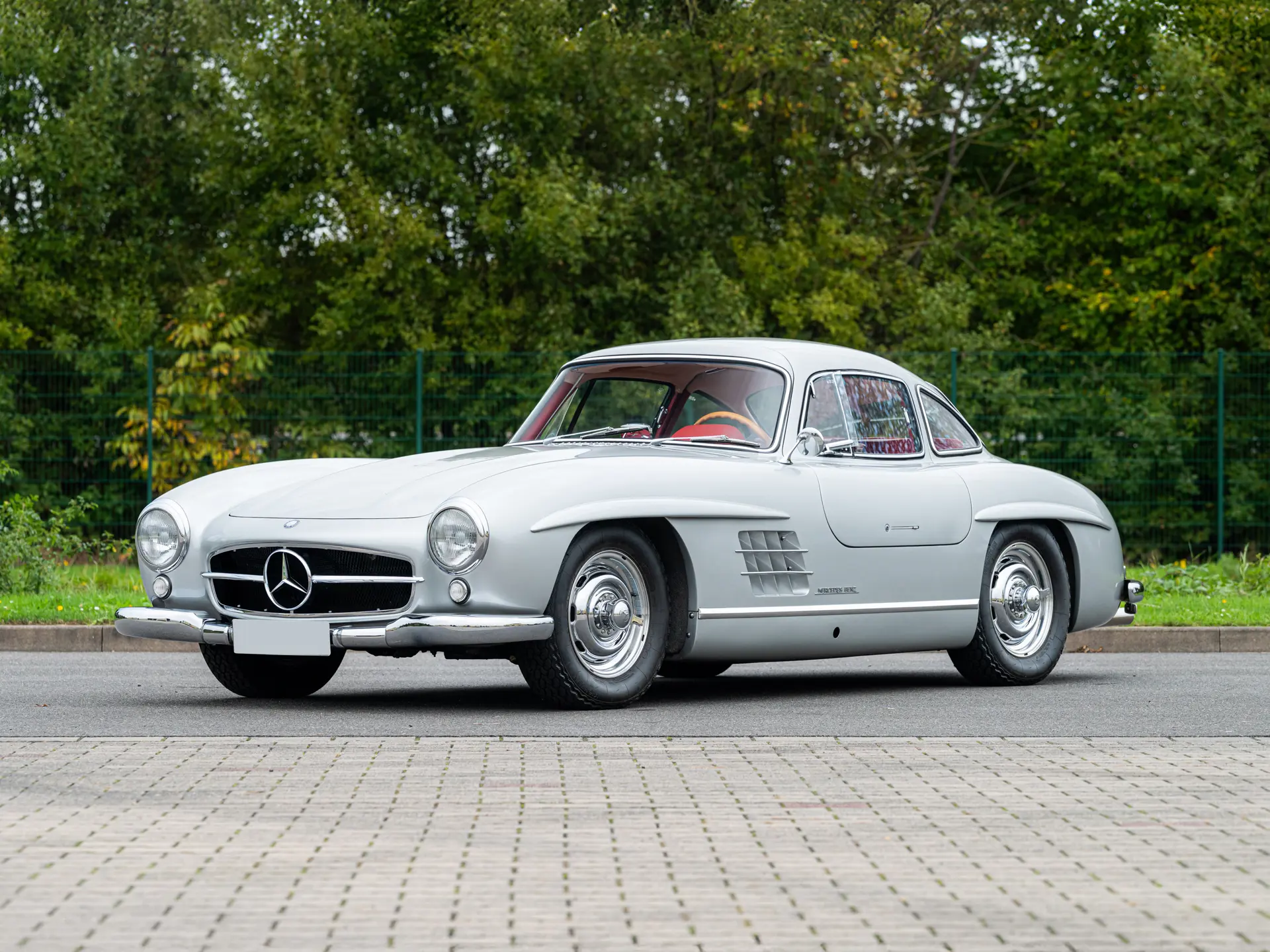 1954 Mercedes-Benz 300 SL Gullwing | Paris 2026 | RM Sotheby's