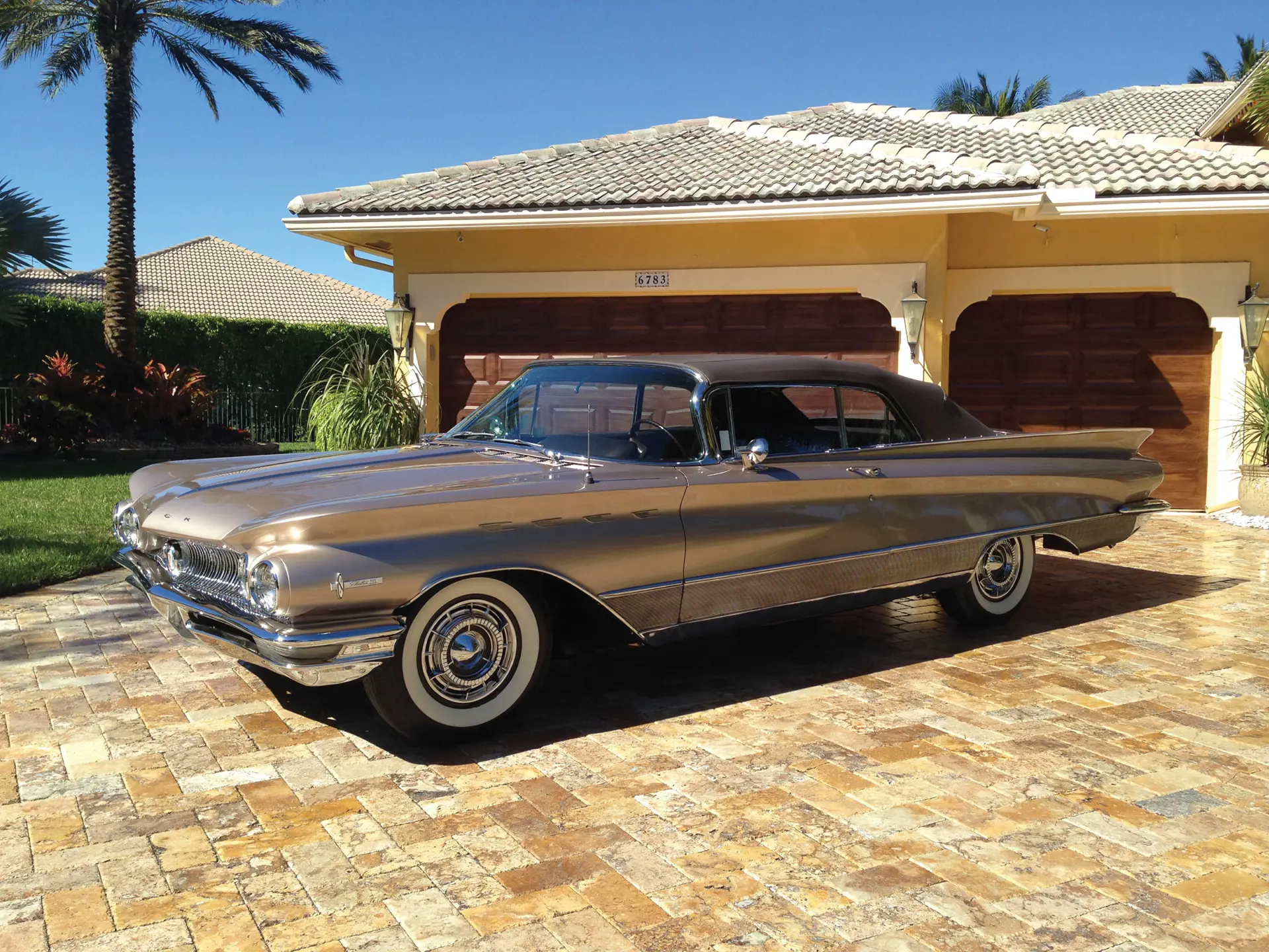 1960 Buick Electra 225 | Fort Lauderdale 2014 | RM Sotheby's