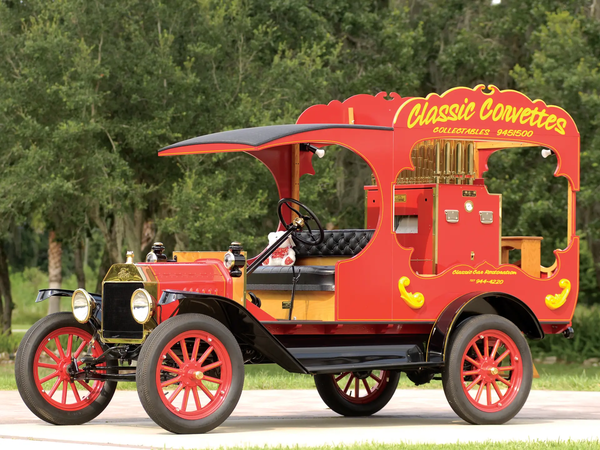 1915 Ford Model T Calliope Wagon | The Al Wiseman Collection | RM Sotheby's