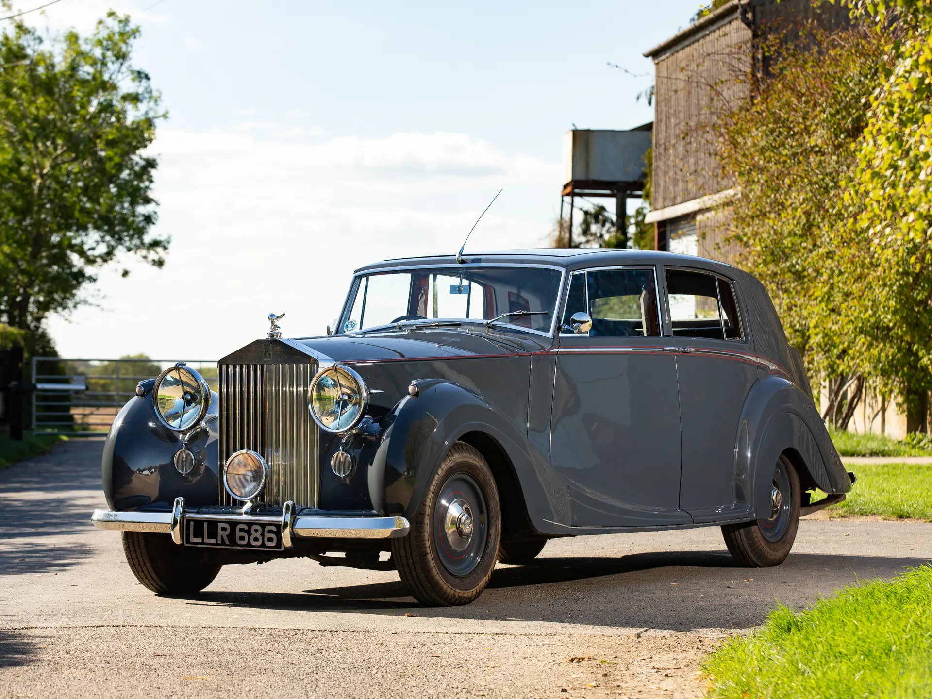 1950 Rolls-Royce Silver Wraith Touring Limousine by H.J. Mulliner | London 2025 | RM Sotheby's