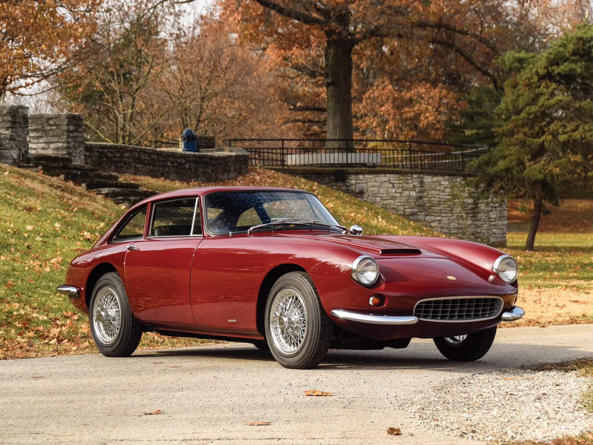 1963 Apollo 3500 GT Coupe by Intermeccanica | Arizona 2019 | RM Sotheby's