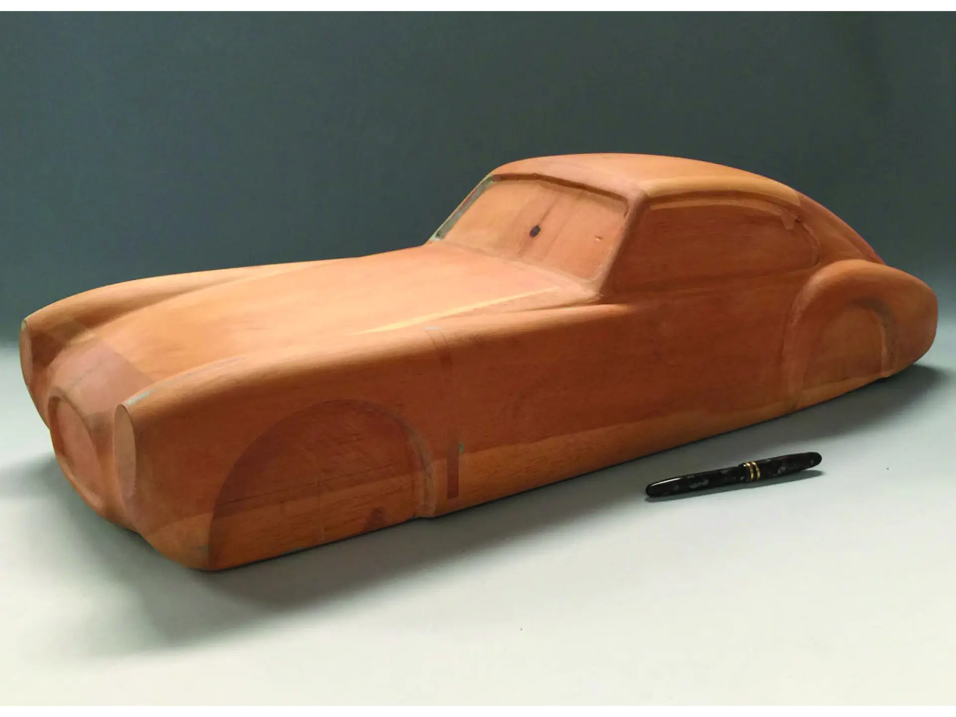 Cisitalia 202 Pininfarina color presentation buck, 1948 | Santa Monica ...