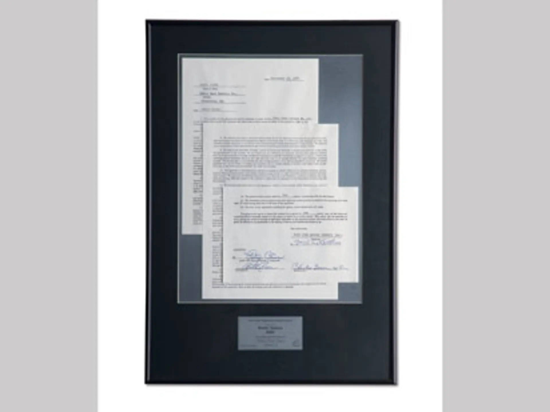 Patsy Cline Signed Contract | The Astor Collection | RM Sotheby's