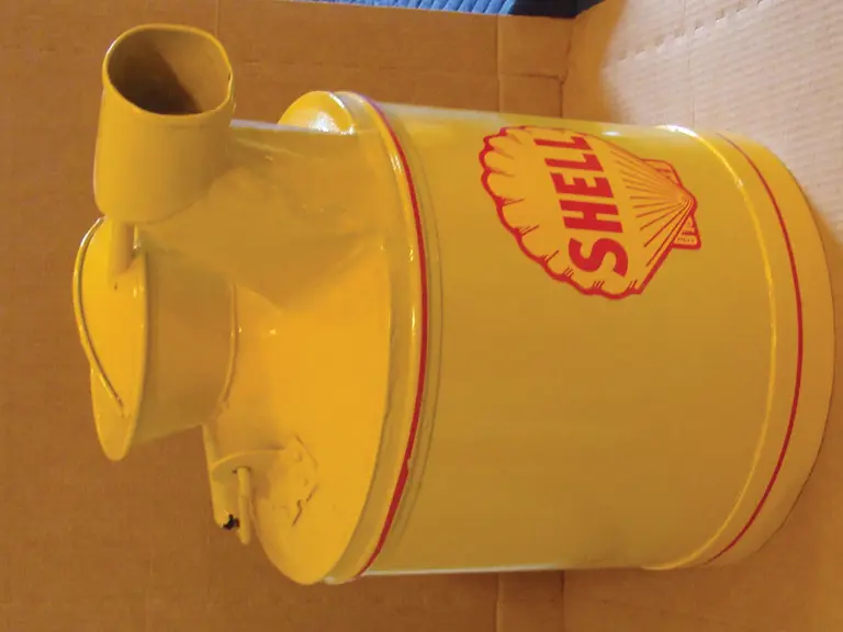 Original Bulk Shell Service Station Can | Fall Carlisle 2013 | RM Sotheby's