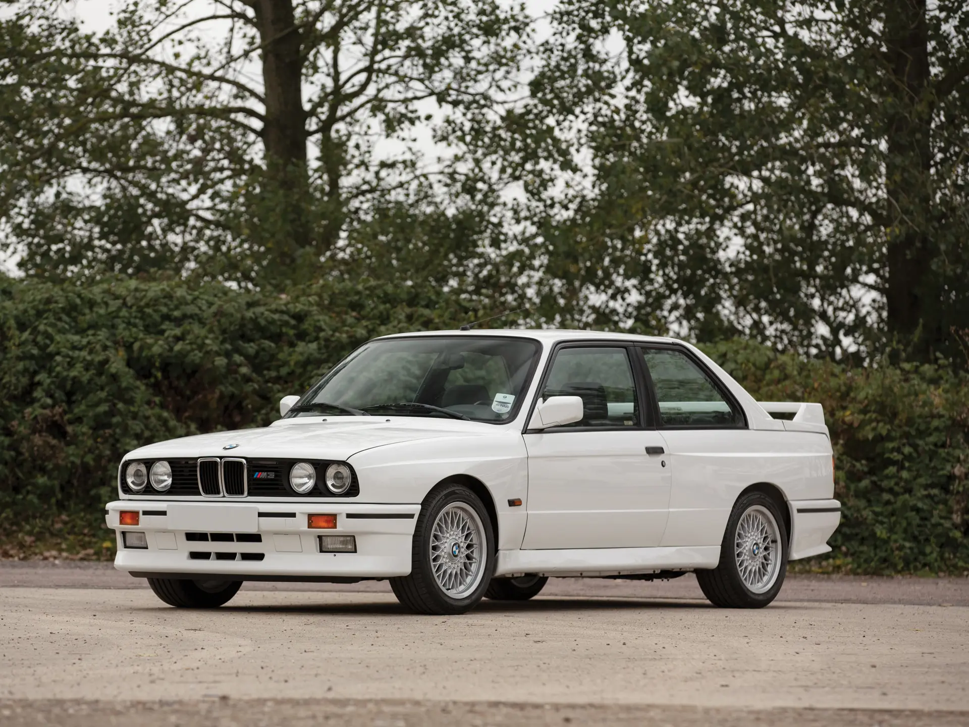 e30 m3 white