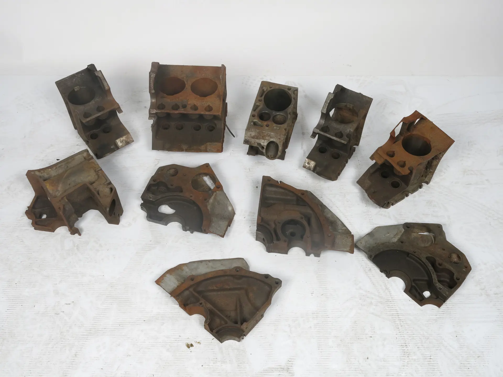 10 Engine Block Cut Outs | Auburn Spring 2015 | RM Sotheby's