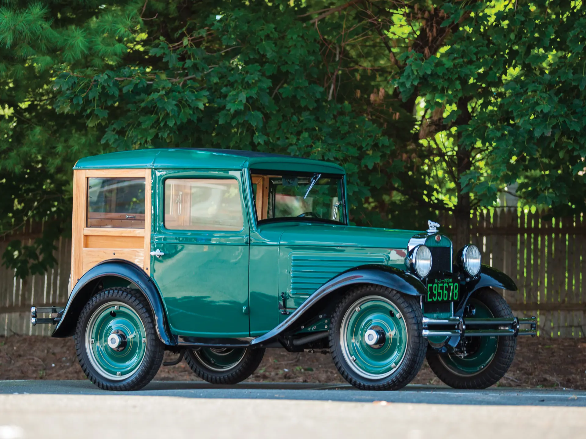 1933 American Austin Station Wagon | Hershey 2013 | RM Sotheby's