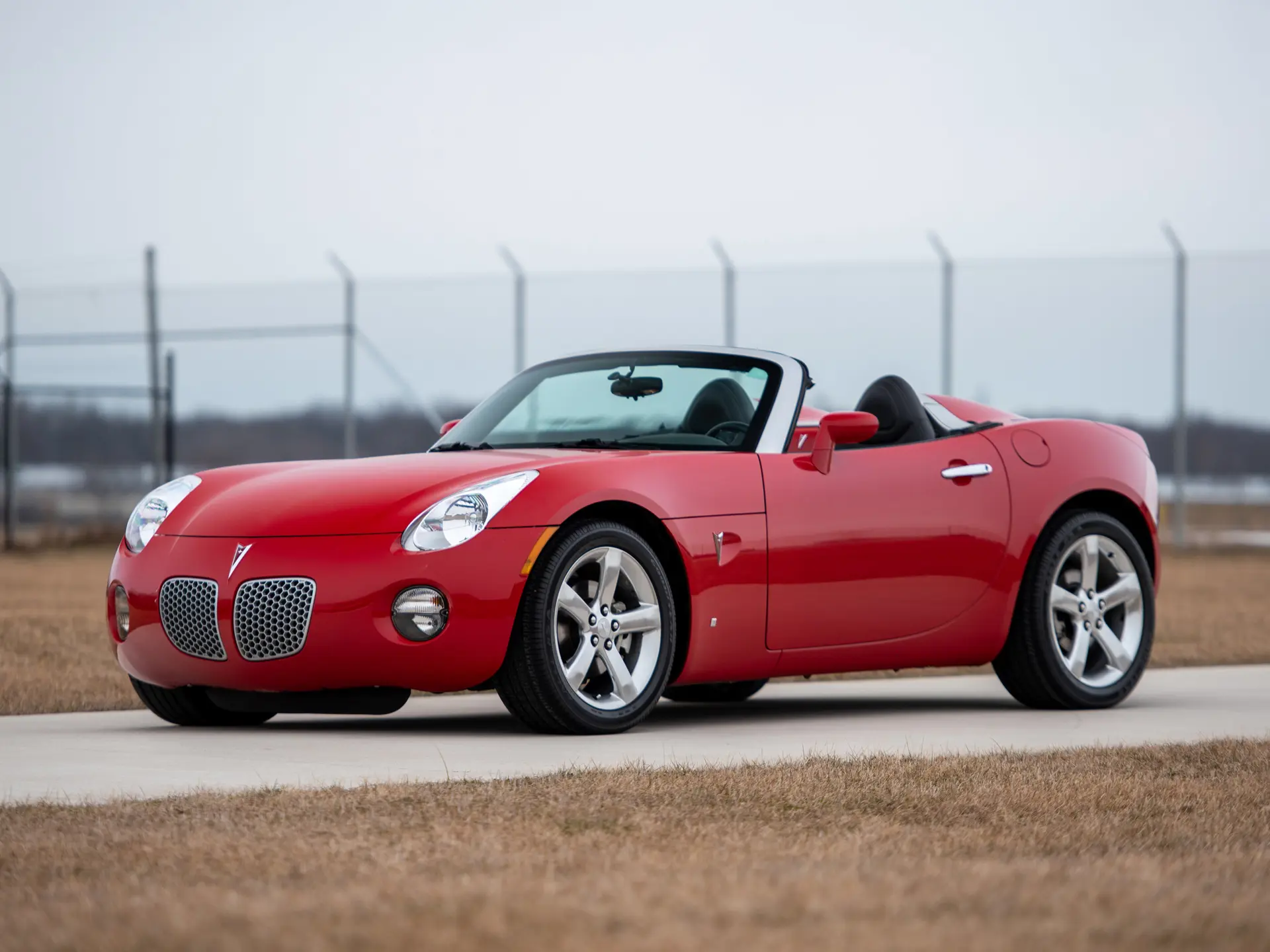 2006 Pontiac Solstice | The Elkhart Collection | RM Sotheby's