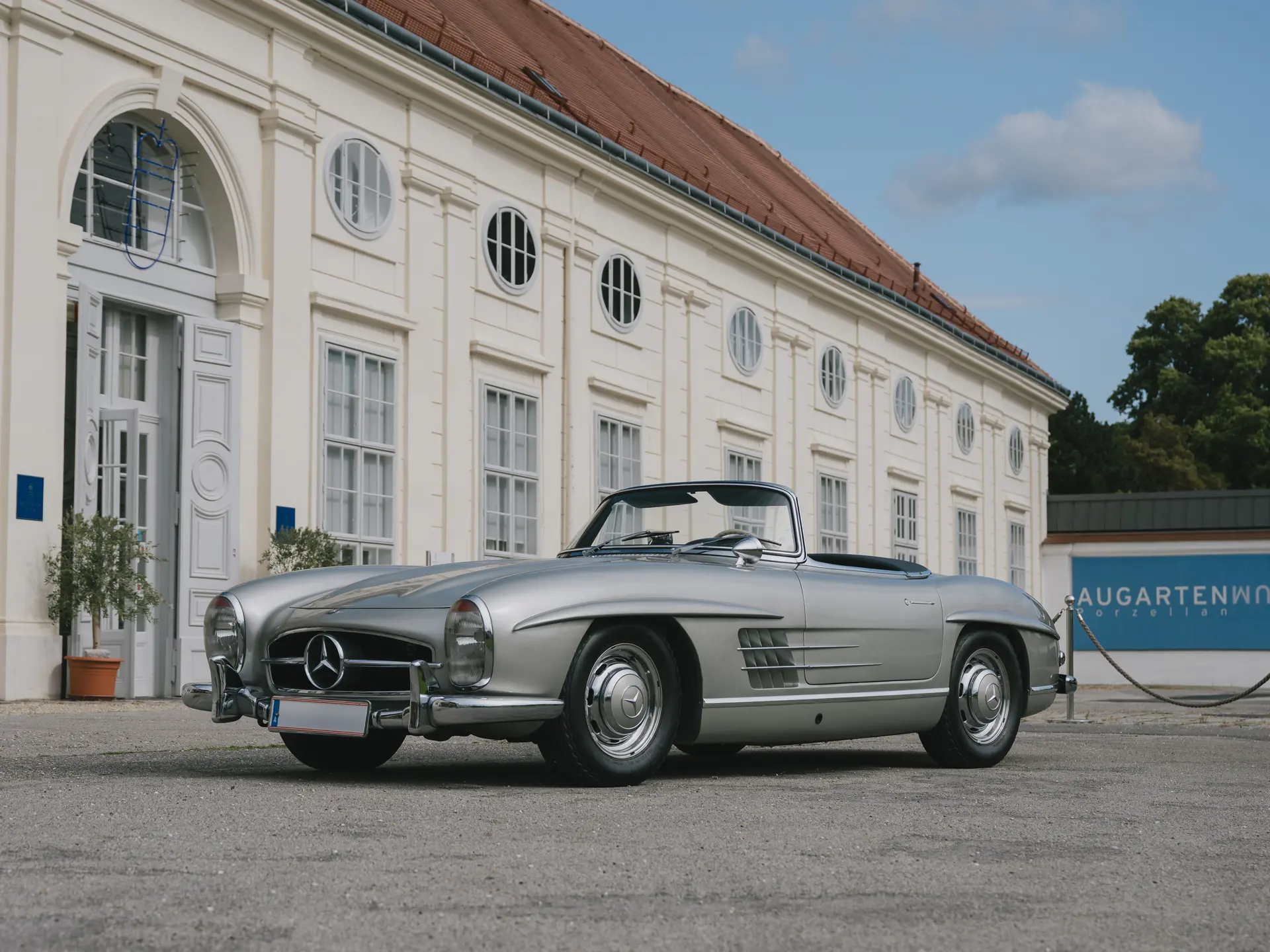 1958 Mercedes-Benz 300 SL Roadster | Munich 2025 | RM Sotheby's