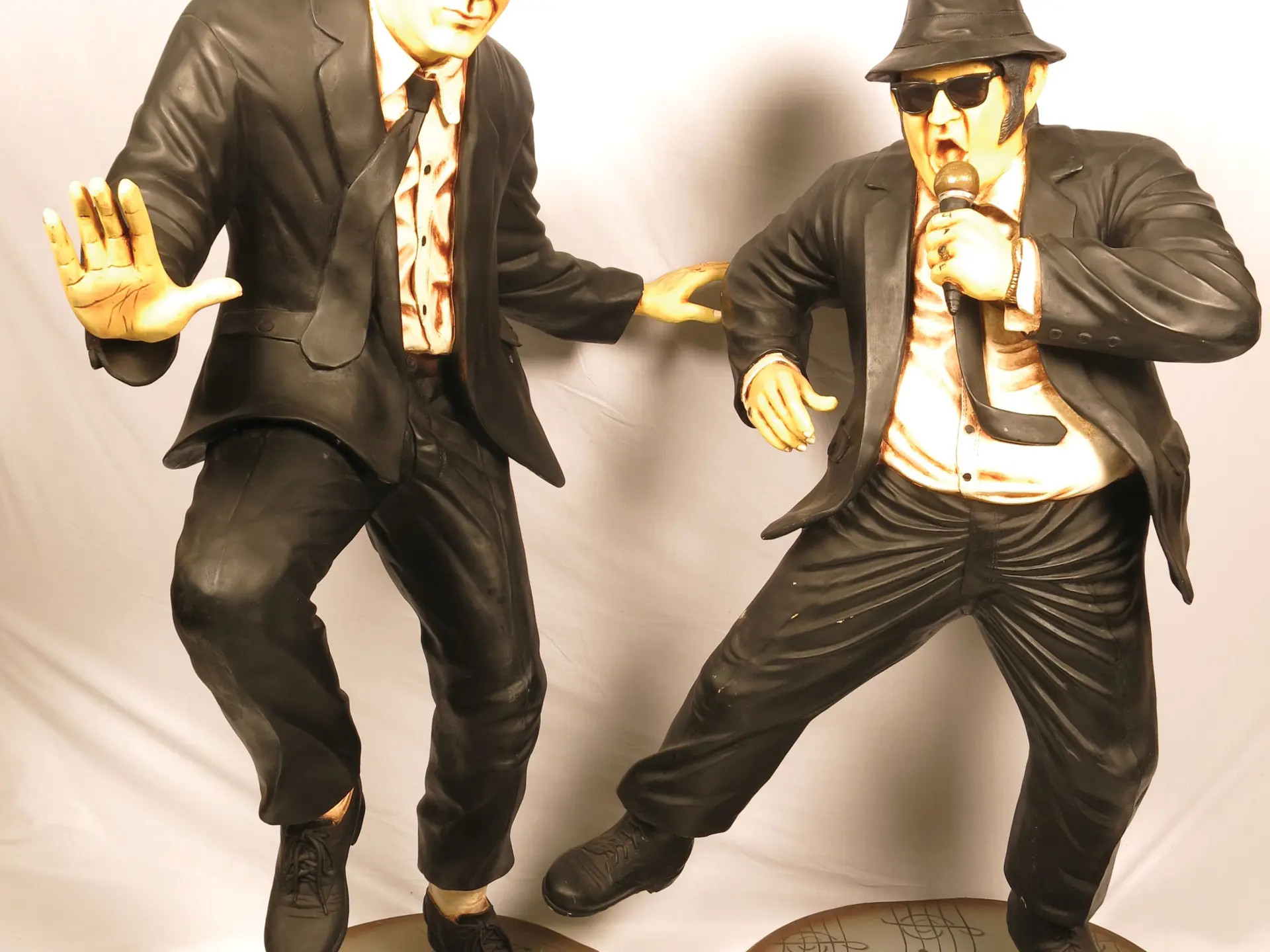 "Blues Brothers" Life Size Statues Jake & Elwood | Auburn Fall 2013 | RM Sotheby's