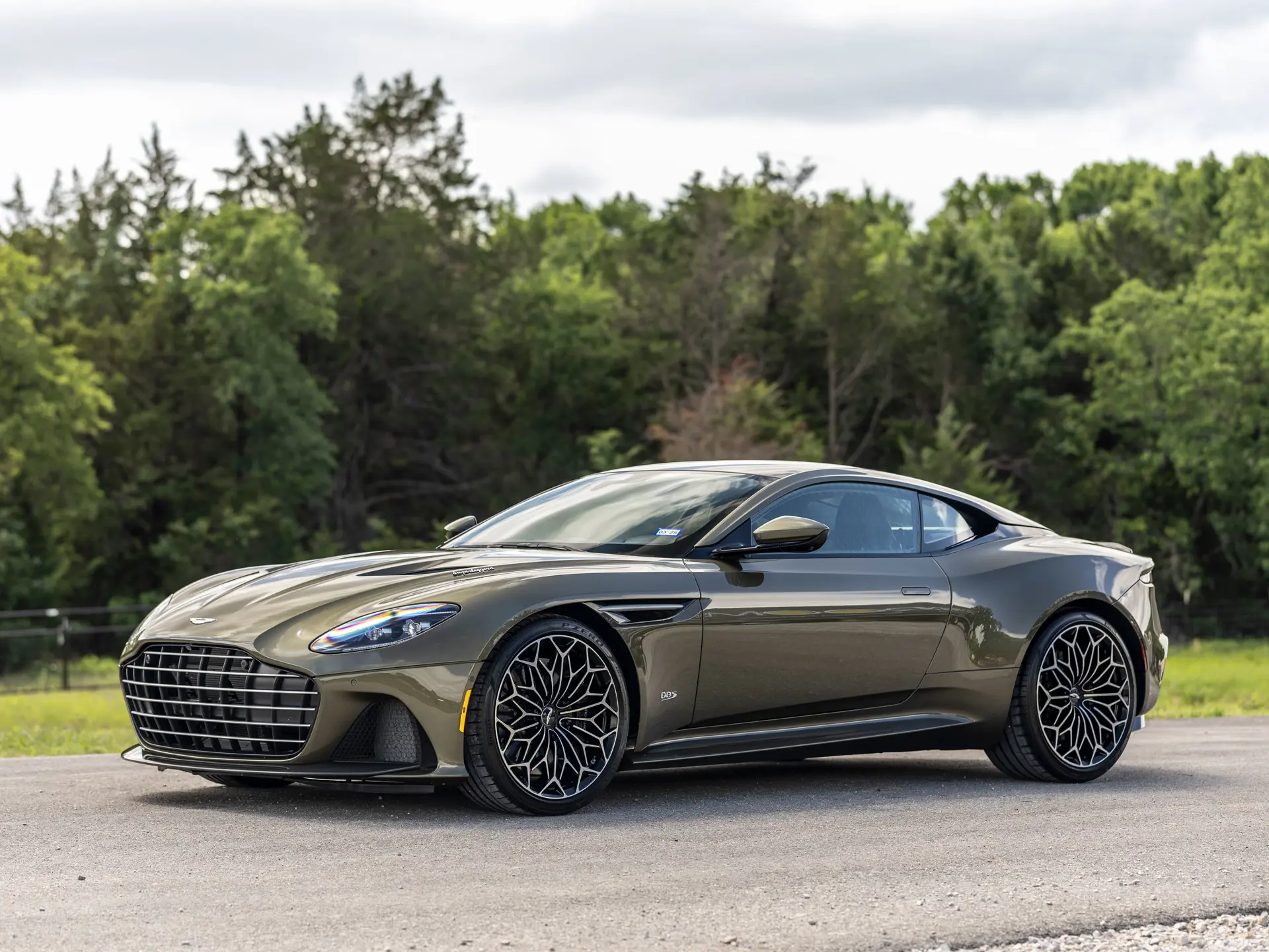 2020 Aston Martin DBS Superleggera 'OHMSS' Edition | Shift Online ...