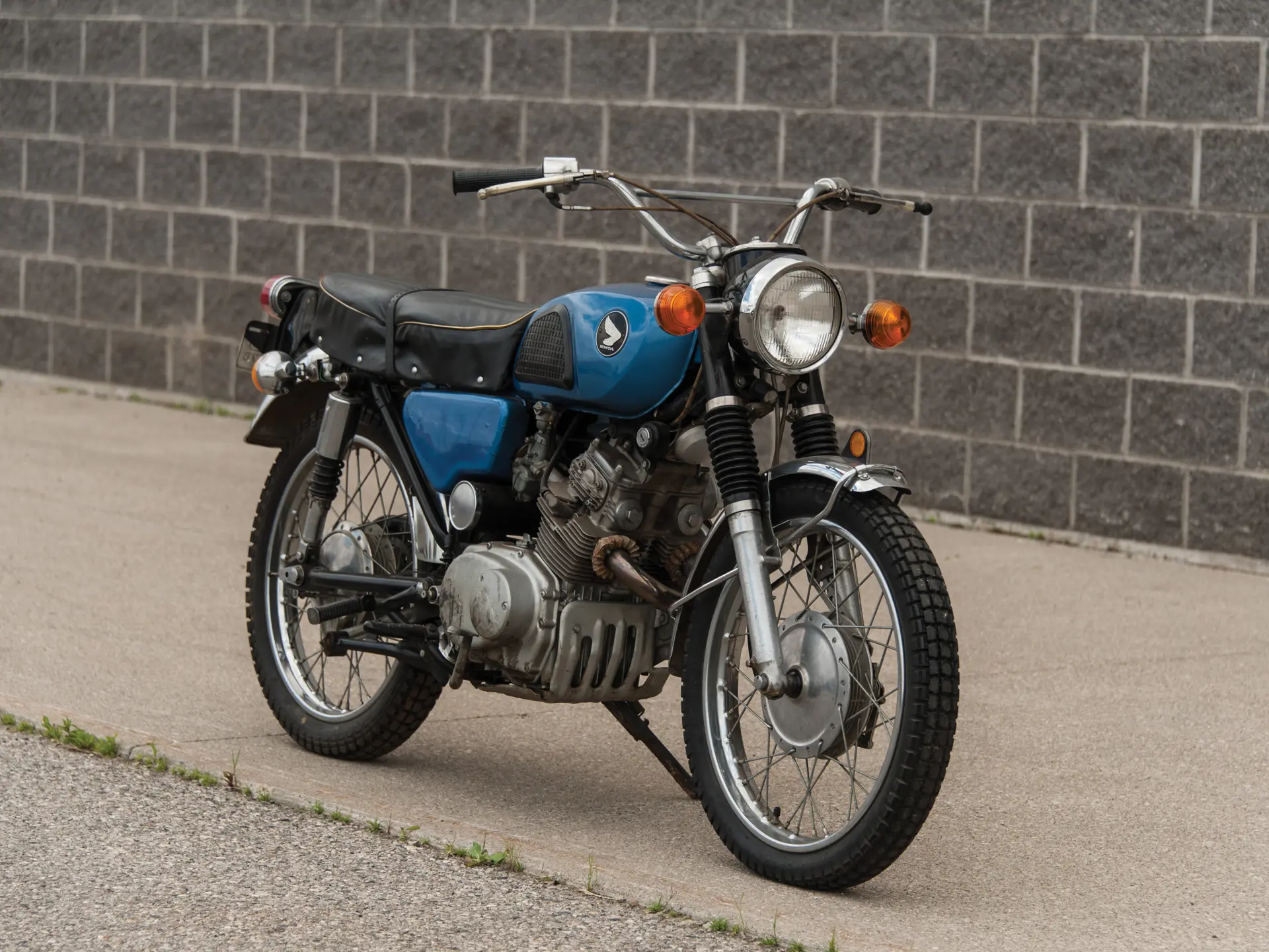 1968 Honda CL175 | Auburn Spring 2019 | RM Sotheby's