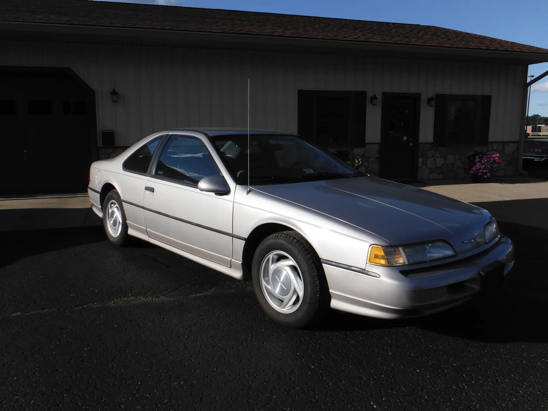 1989 Ford Thunderbird | Auburn Fall 2013 | RM Sotheby's