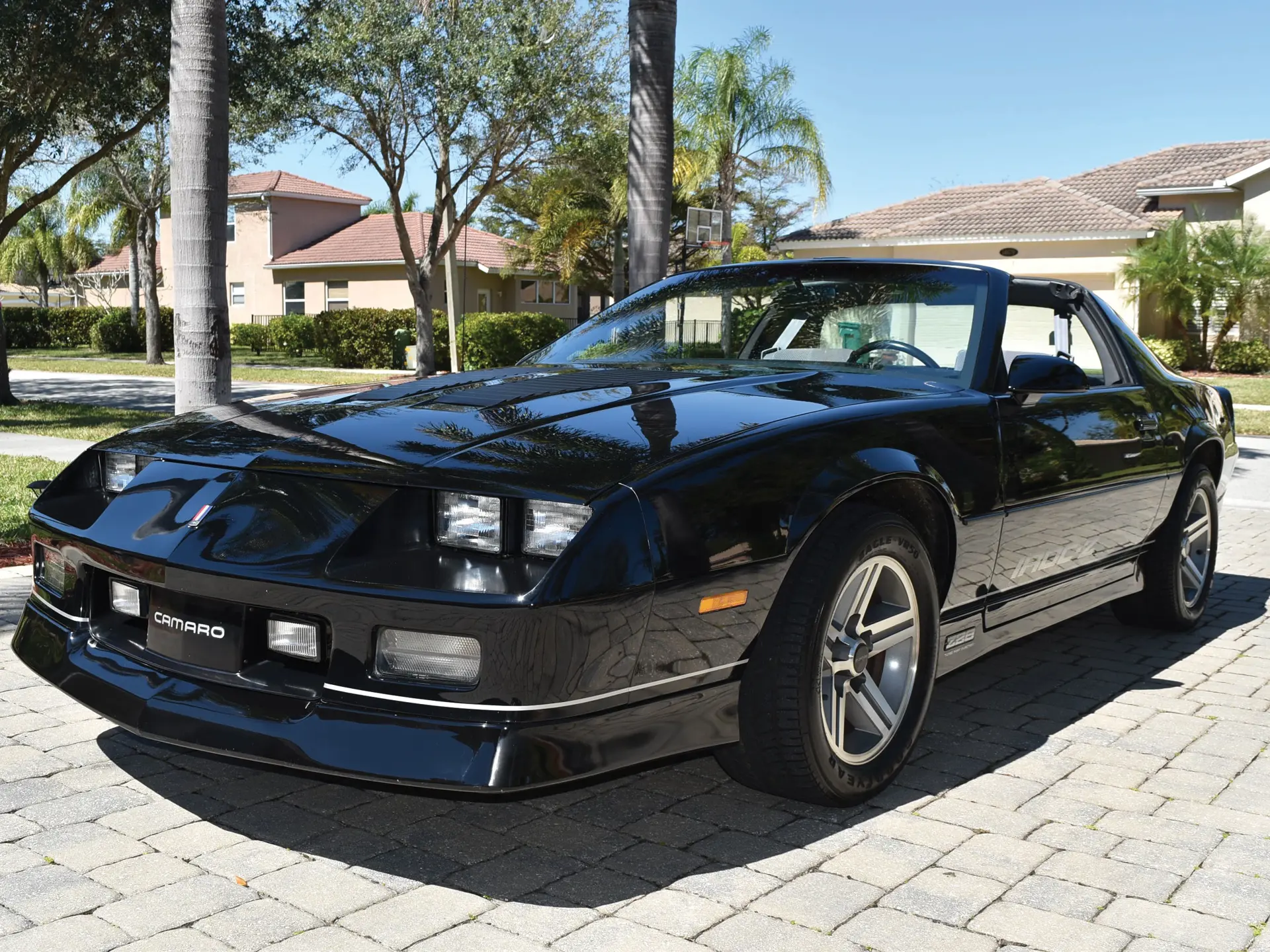 1986 Chevrolet Camaro | Fort Lauderdale 2016 | RM Sotheby's