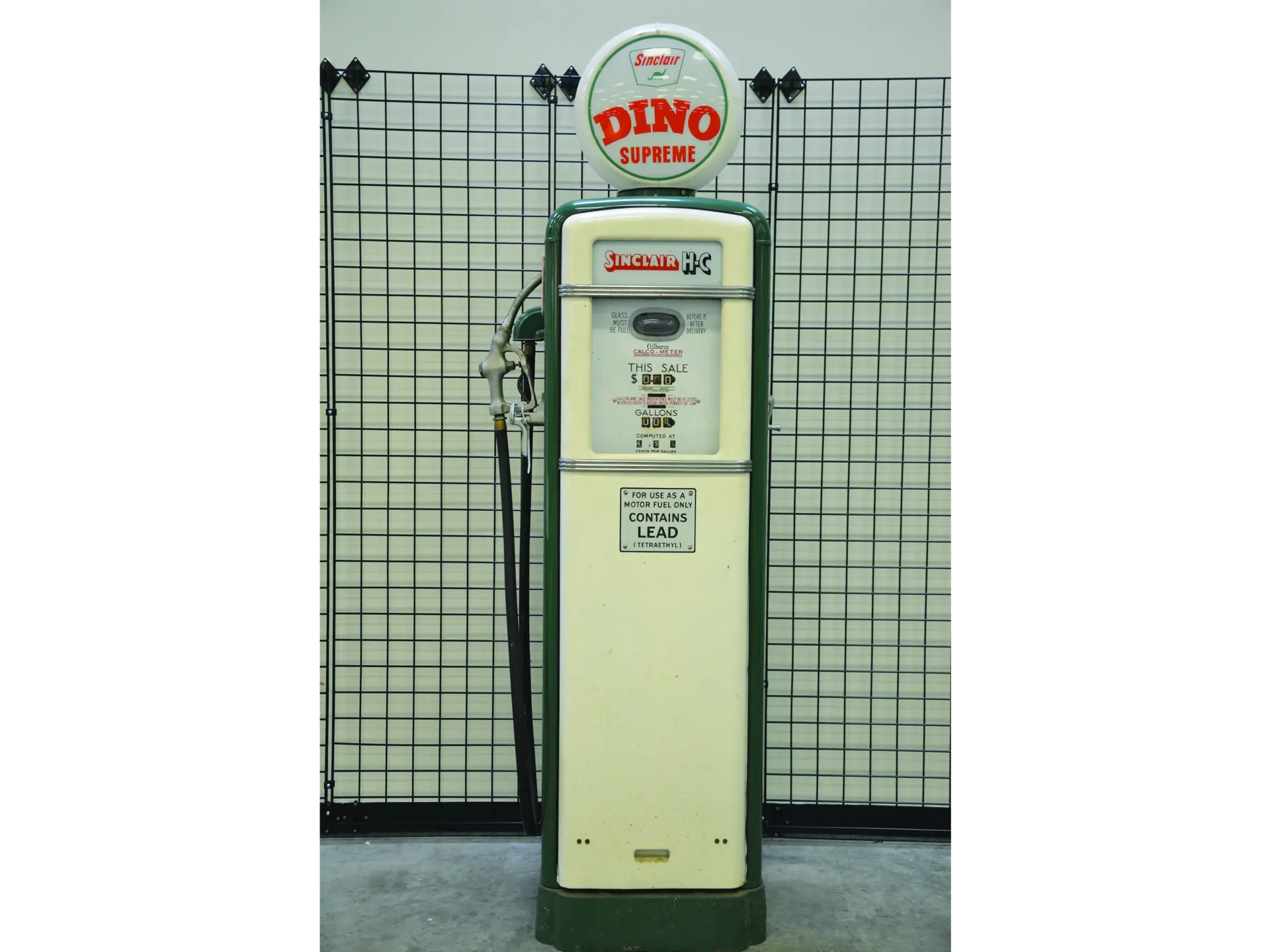 Gilbarco model 98 gas pump in Sinclair branding. | Auburn Fall 2016 ...