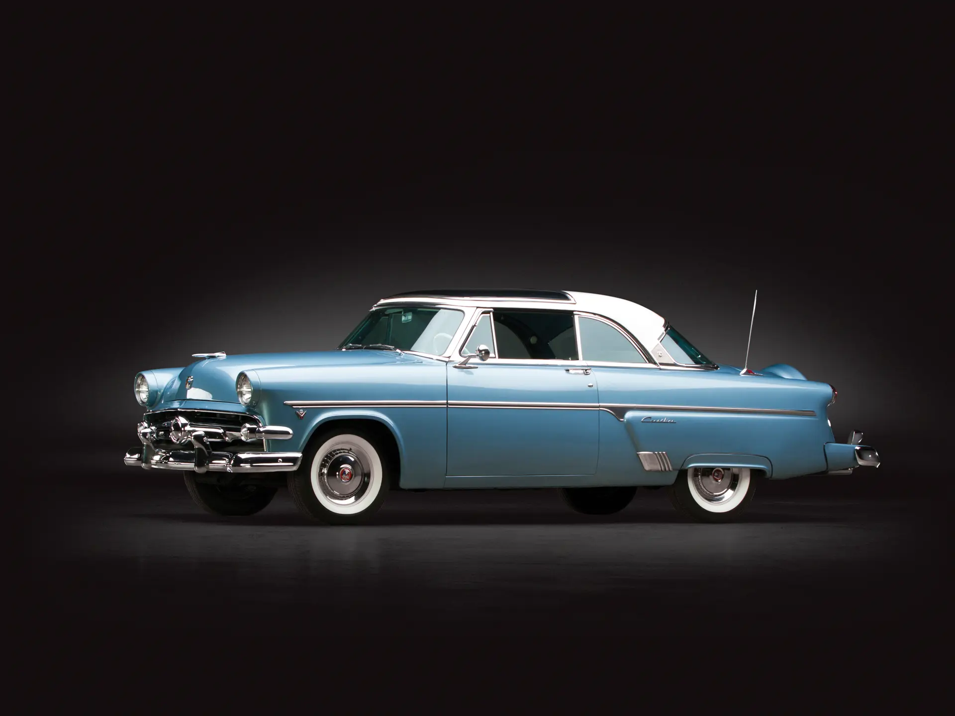 1954 Ford Crestline Skyliner 'Glass Top' | Sam Pack Collection | RM ...