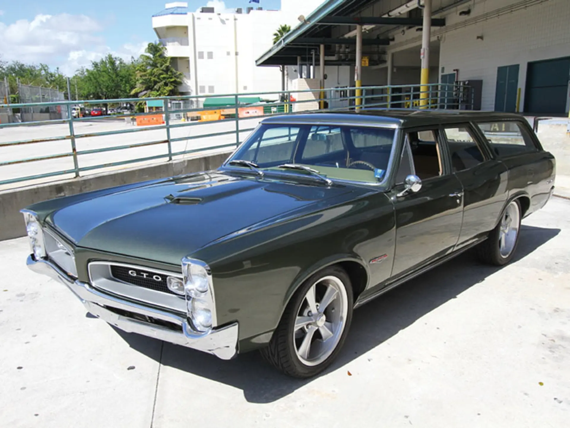 1966 Pontiac GTO Custom | Fort Lauderdale 2012 | RM Sotheby's