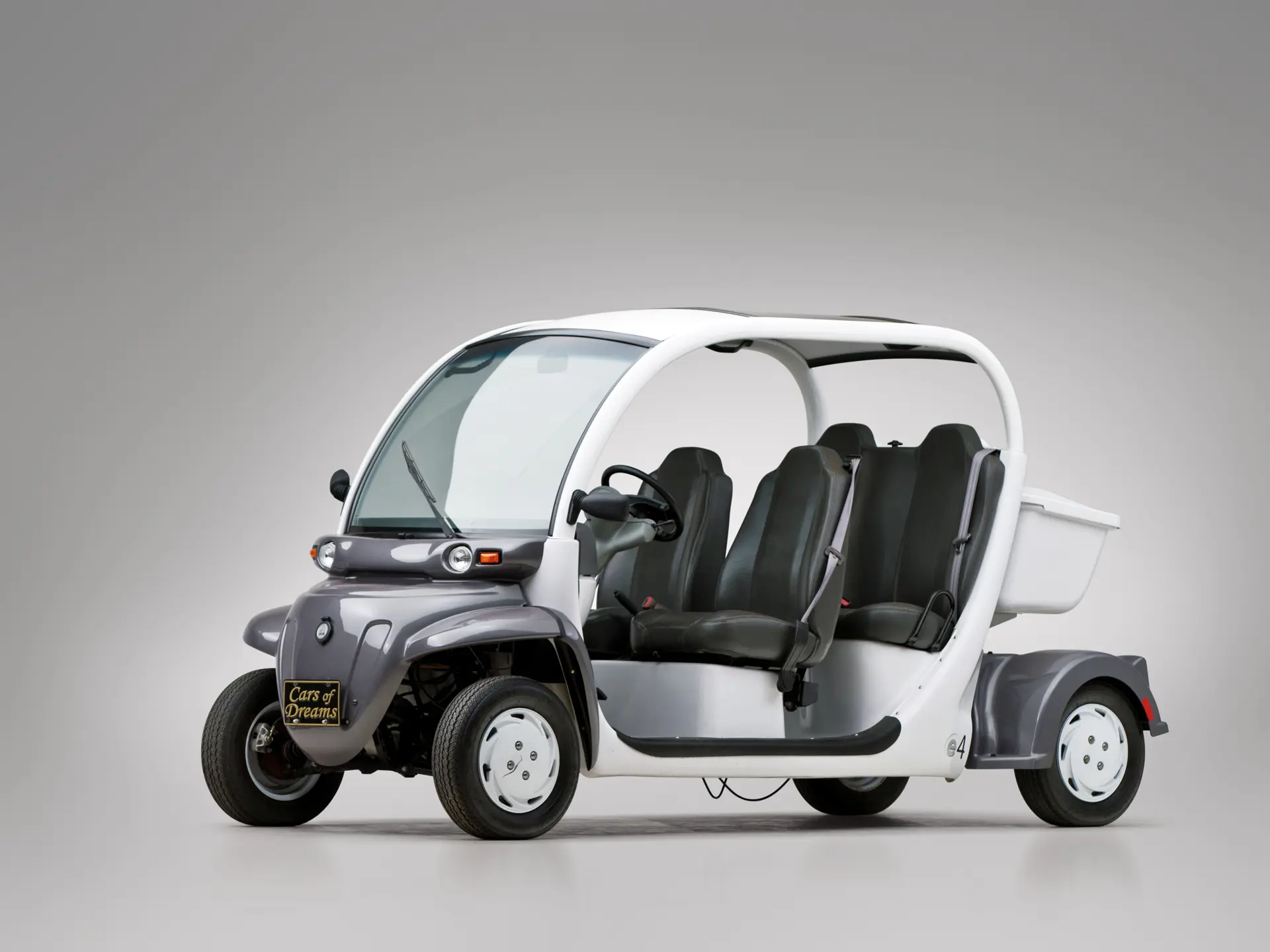 2006 GEM e4 Neighborhood Electric Vehicle | The John Staluppi Collection | RM Sotheby's