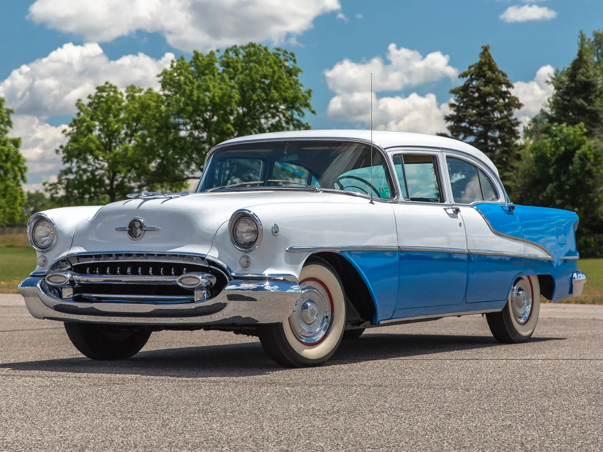 1955 Oldsmobile Super 88 Four-Door Sedan | Auburn Fall 2021 | RM Sotheby's