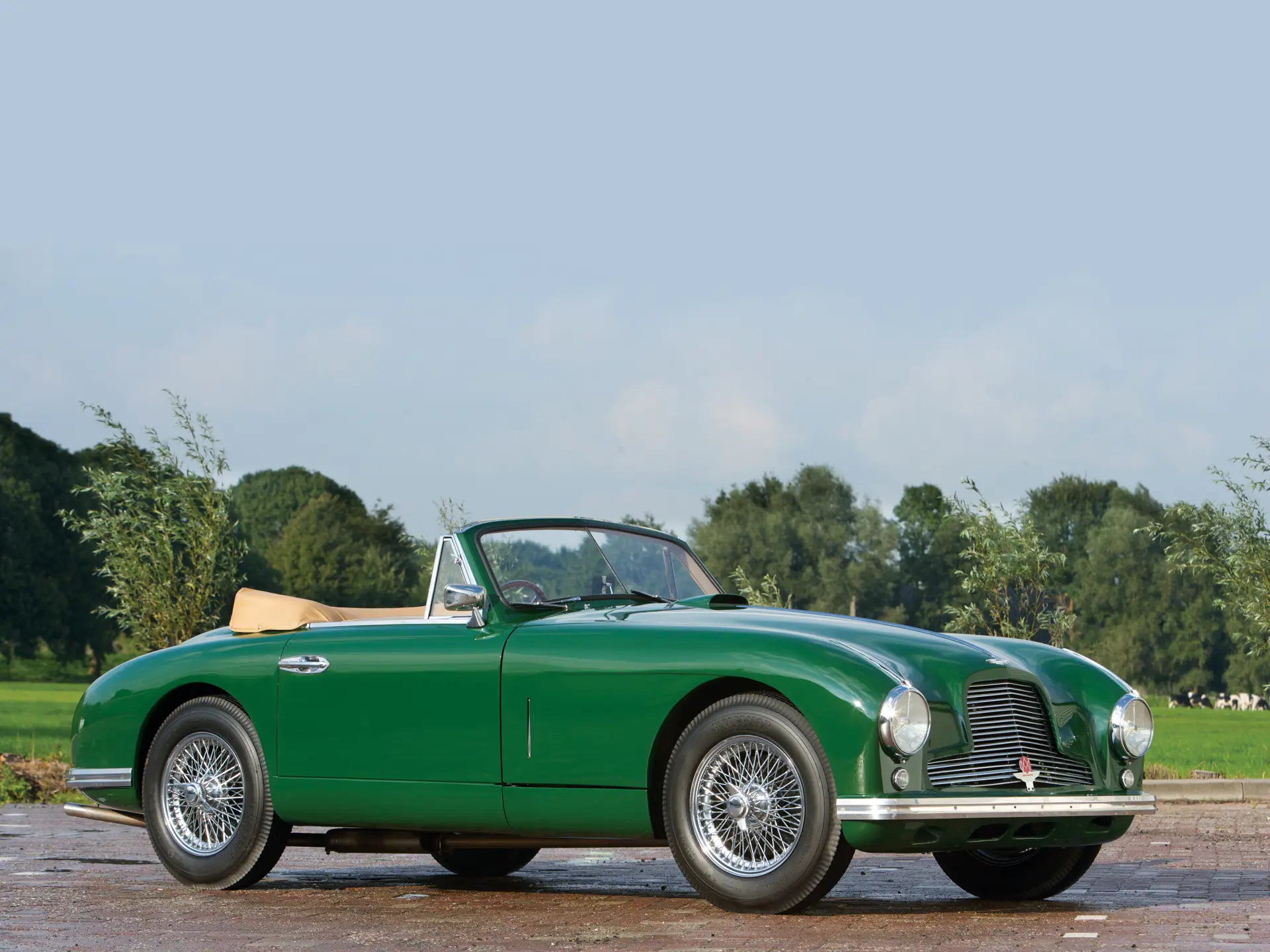 1952 Aston Martin DB2 Vantage Drophead Coupé | Automobiles of London ...