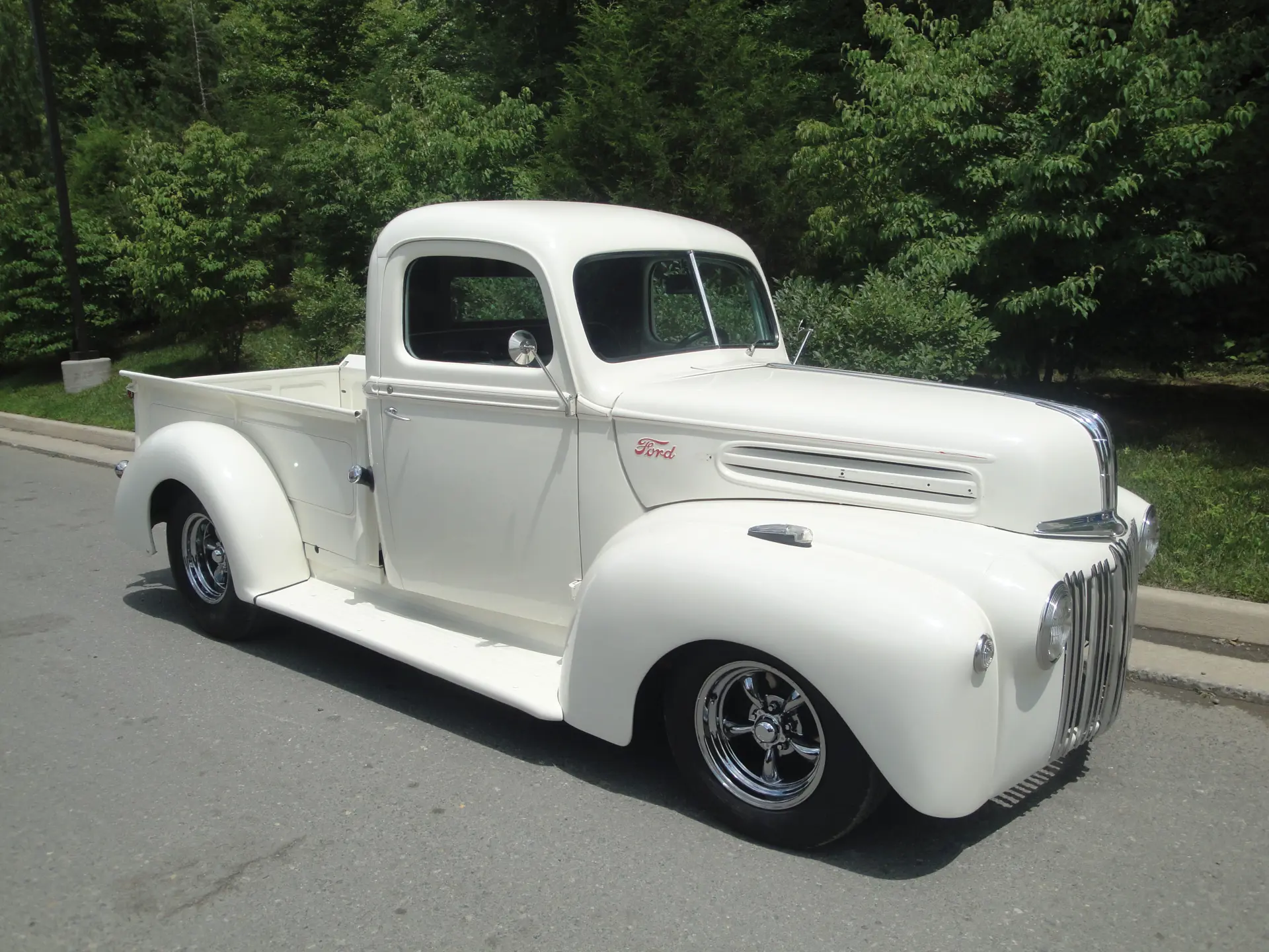 1946 Ford Custom | Auburn Fall 2015 | RM Sotheby's