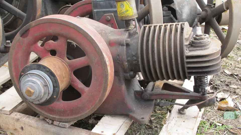 Air Cooled Engine | The Lee Roy Hartung Collection | RM Sotheby's