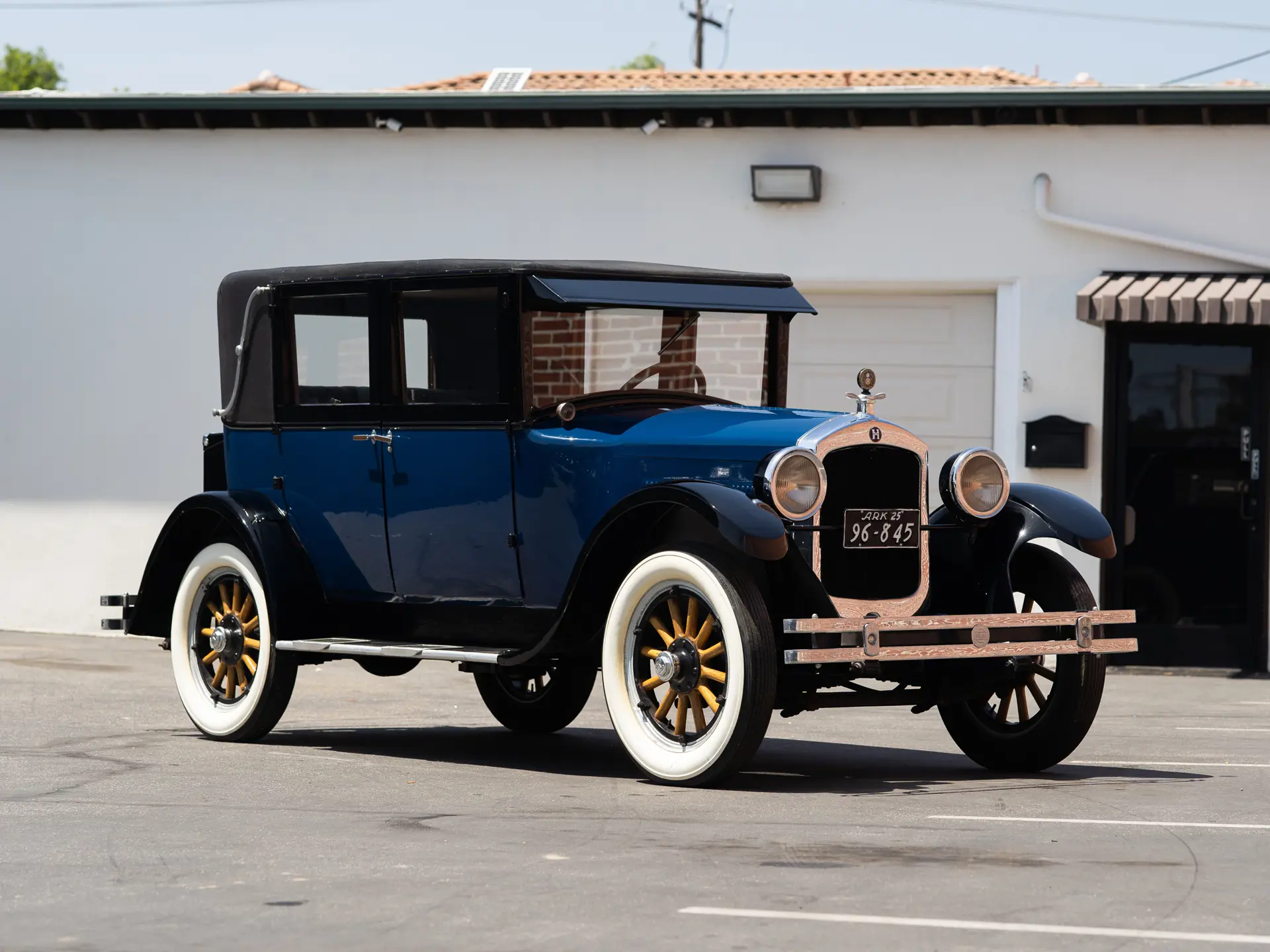 1925 Hupmobile Model R 14/15 Club Sedan | THE MITOSINKA COLLECTION | RM ...