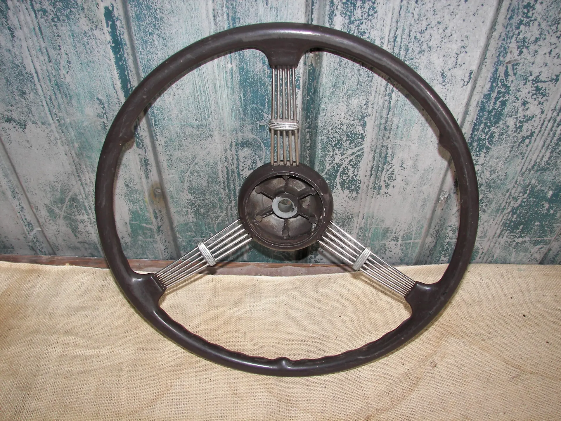 Ford Banjo Steering Wheel | The Lee Roy Hartung Collection | RM Sotheby's