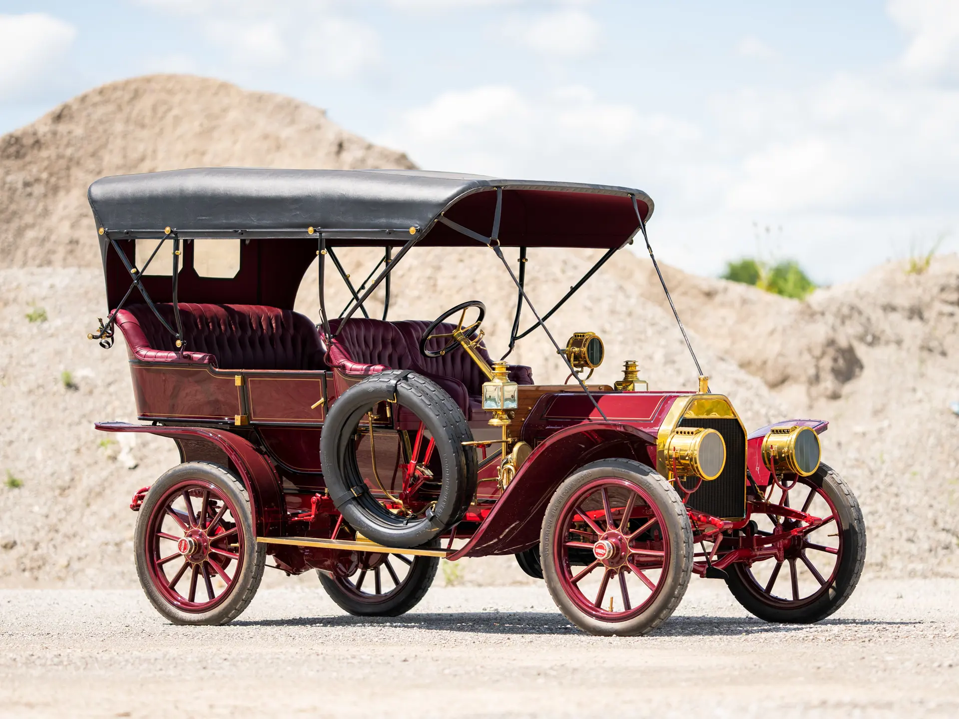 1907 Wayne Model N Five-Passenger Touring | Hershey 2019 | RM Sotheby's